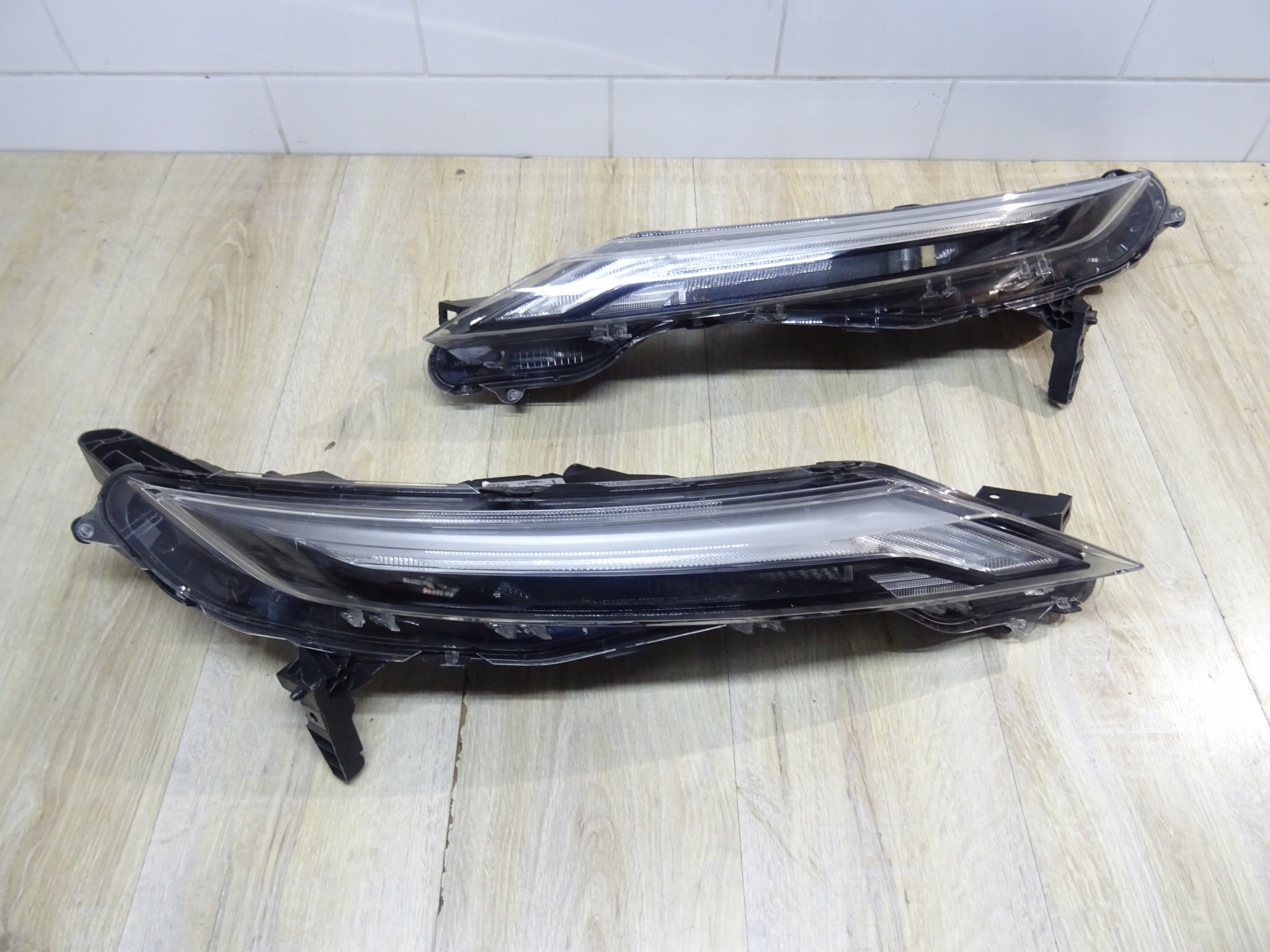 NISSAN JUKE F16 lamap lewa reflektory LED DRL • Cena, Opinie - Allegro