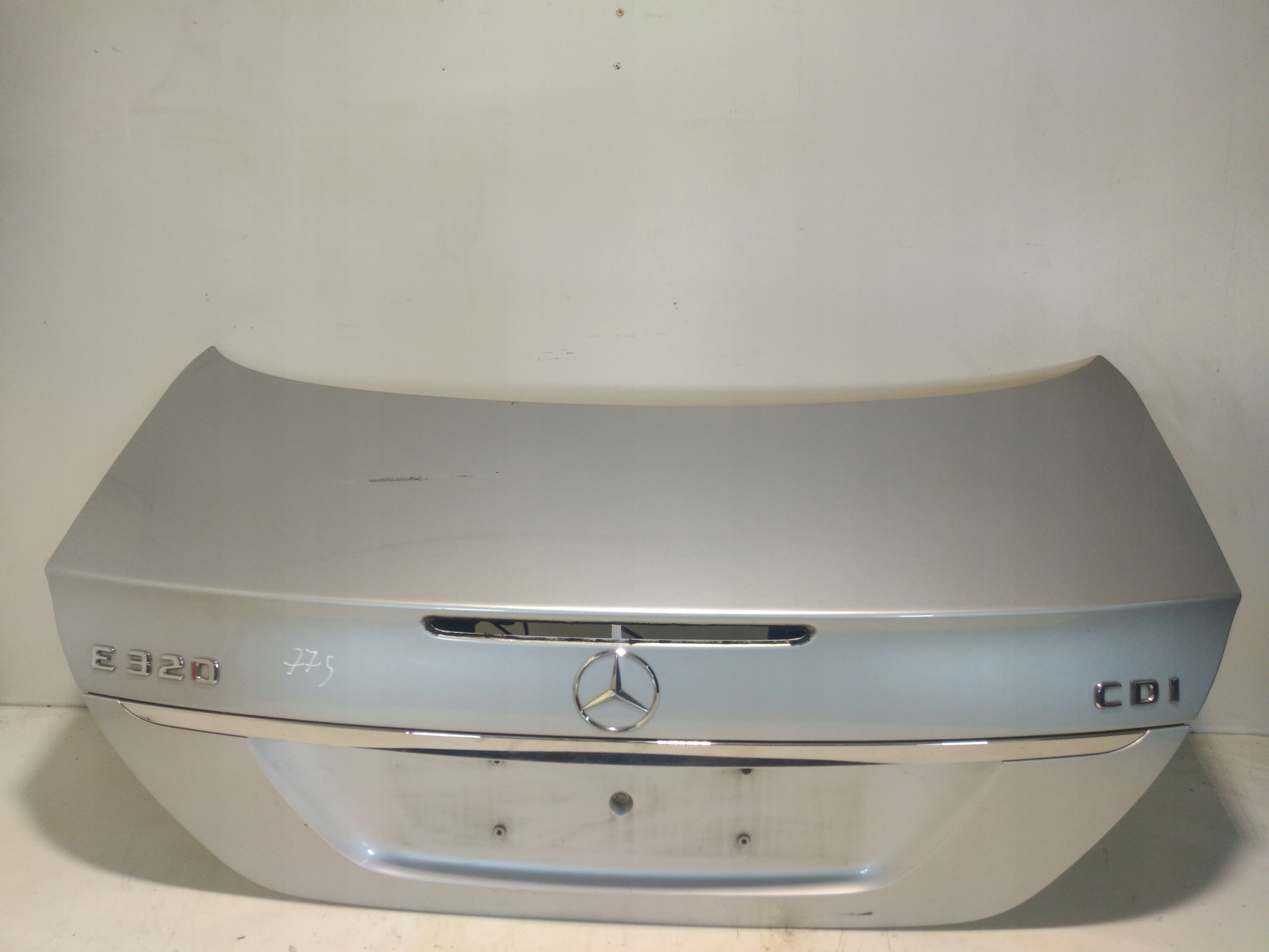 KLAPA MERCEDES W211 SEDAN LIFT 775 C775 za 250.00PLN z Gorlice ...
