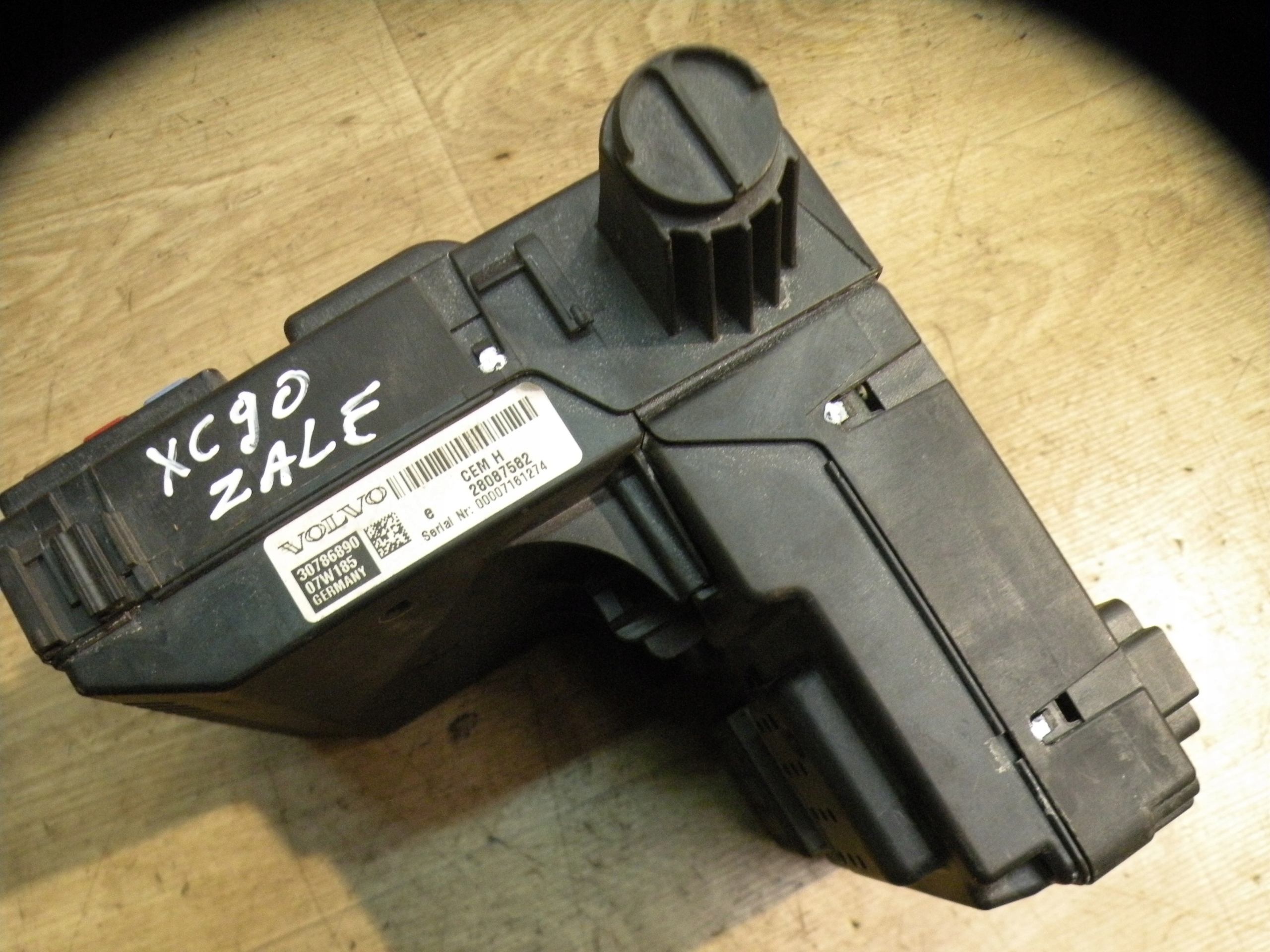 Moduł Komfortu CEM Volvo XC90 2006-2014 30786890 • Cena, Opinie - Allegro