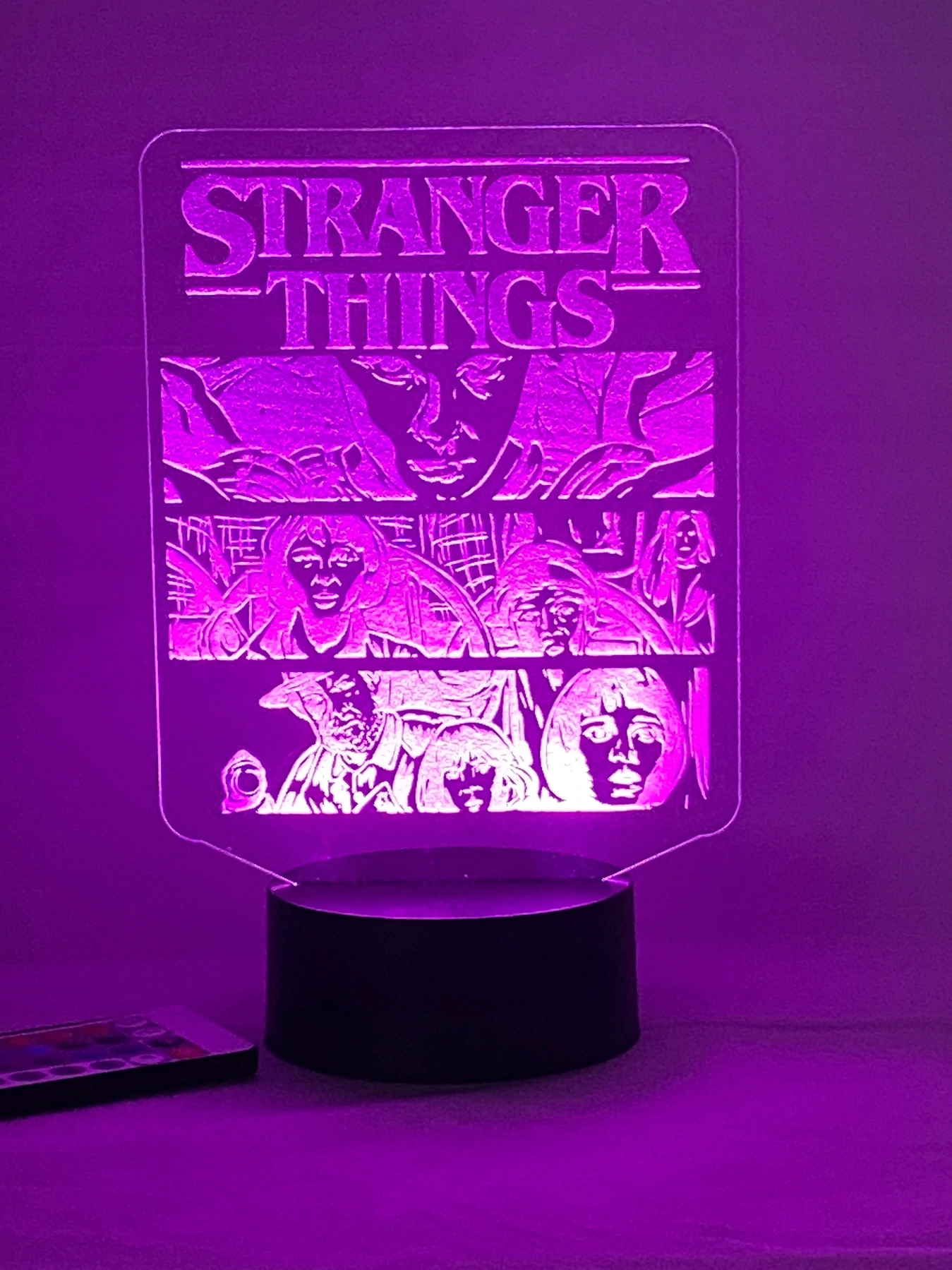 Lampka Nocna 3D Led Stranger Things Prezent Grawer - Plexido | Sklep ...