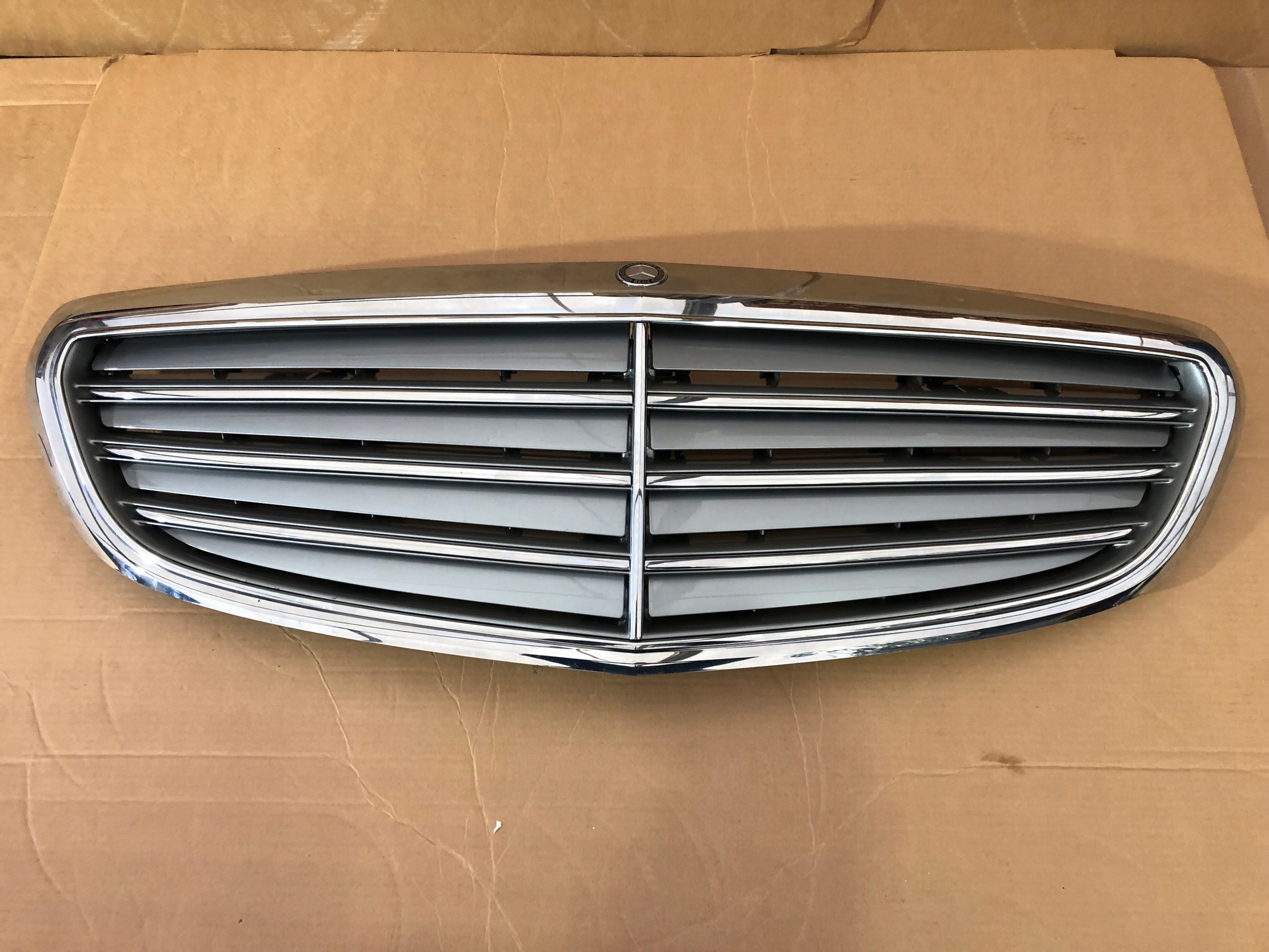 Atrapa Grill Mercedes C-Klasa W205 a2058801583 a2058801583 za 990 zł z ...