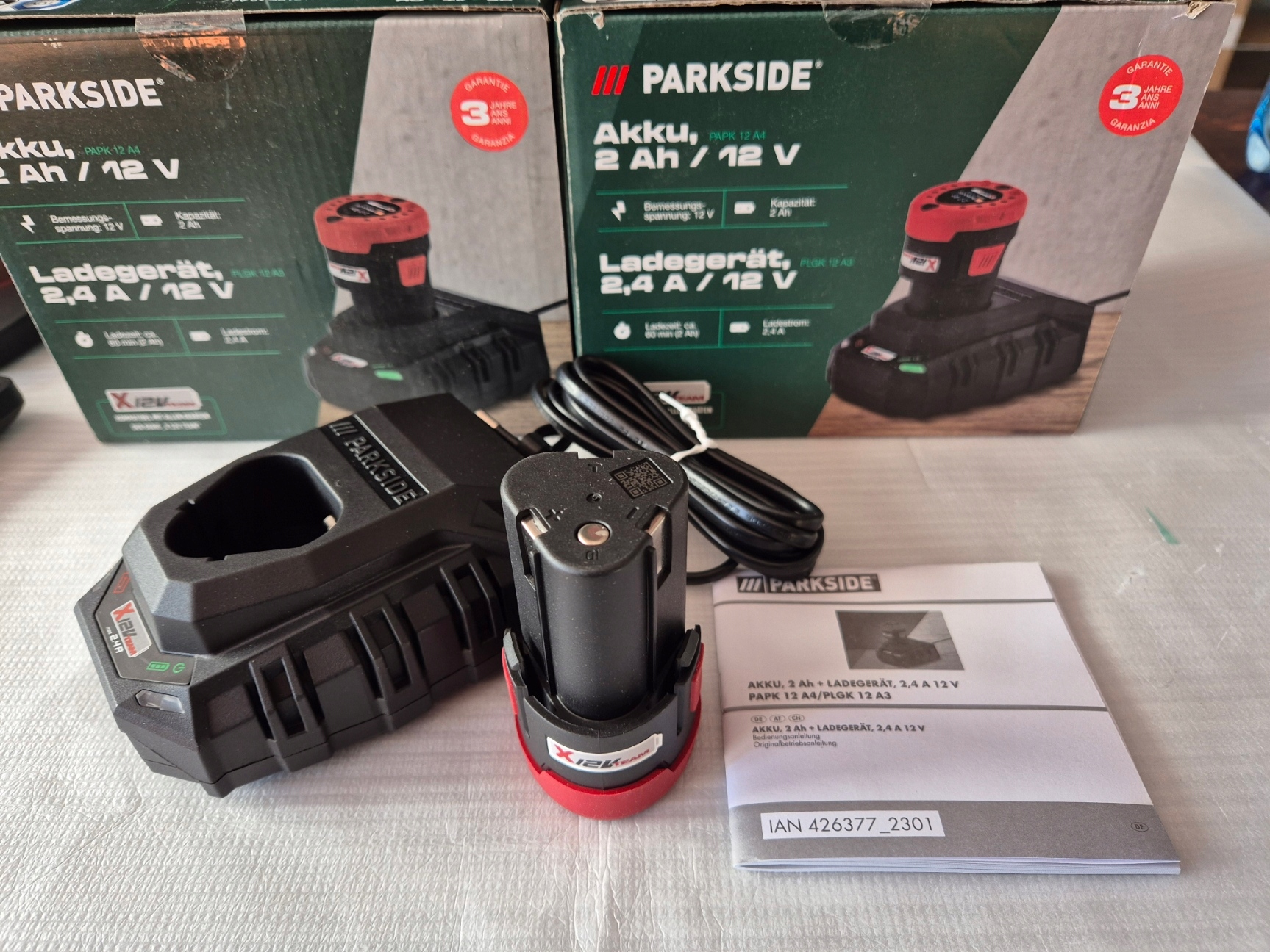 Komplet Akumulator Parkside PAPK 12 A4 + Ładowarka Parkside PLGK 12 A3 ...