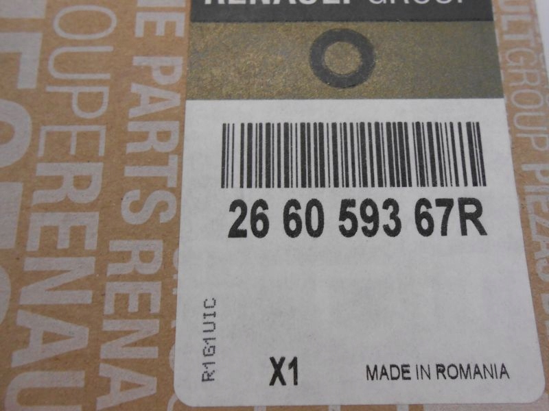 89208551 / 266059367R 89208551 / 266059367R - CLIO IV ЛАМПА ДЕННОГО ...