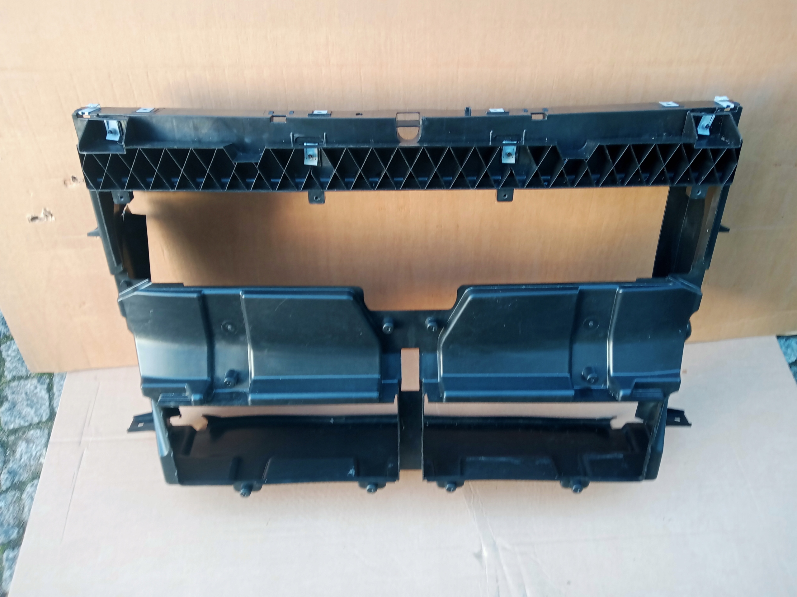 BMW 2 F45 F46 PAS WZMOCNIENIE PRZÓD ŻALUZJA 15677210 KIEROWNICA ...