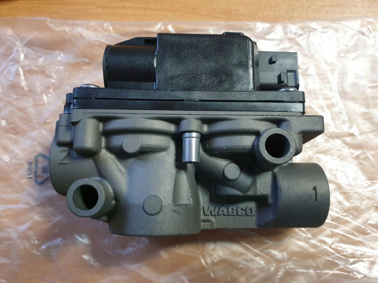 ACTROS MP4 MP5 ZAWÓR MODULATOR CIŚNIENIA ABS AROCS 4721960390 za 801,99 ...