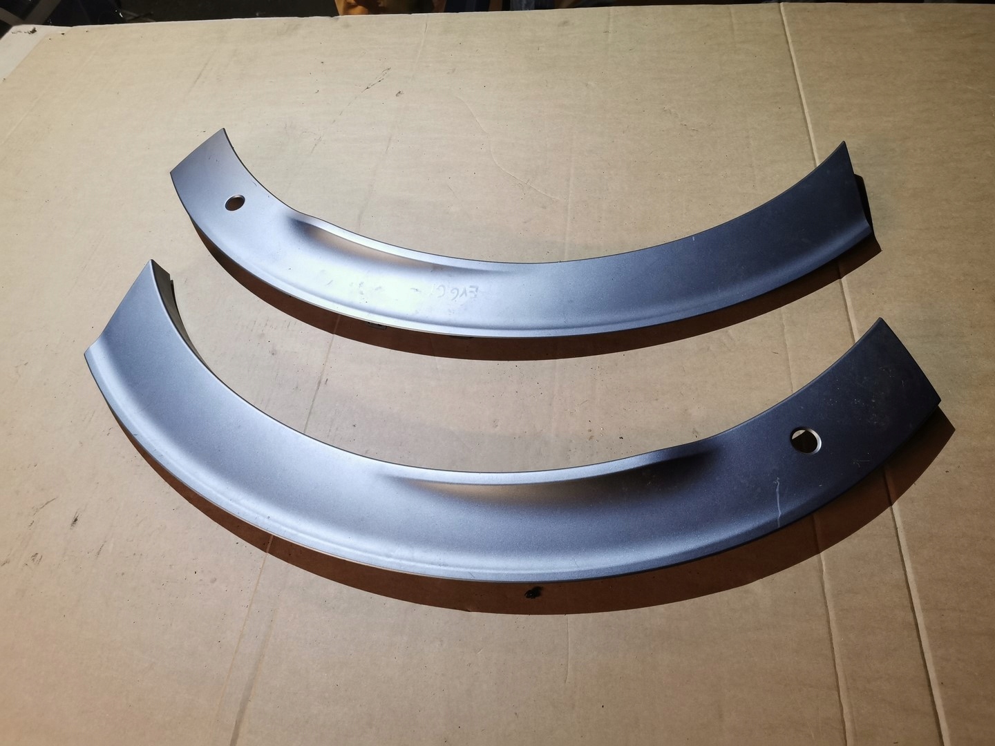 BŁOTNIK TYŁ LISTWA NAKŁADKA PRAWA LUB LEWA KIA EV6 87744-CVDB0 87743 ...