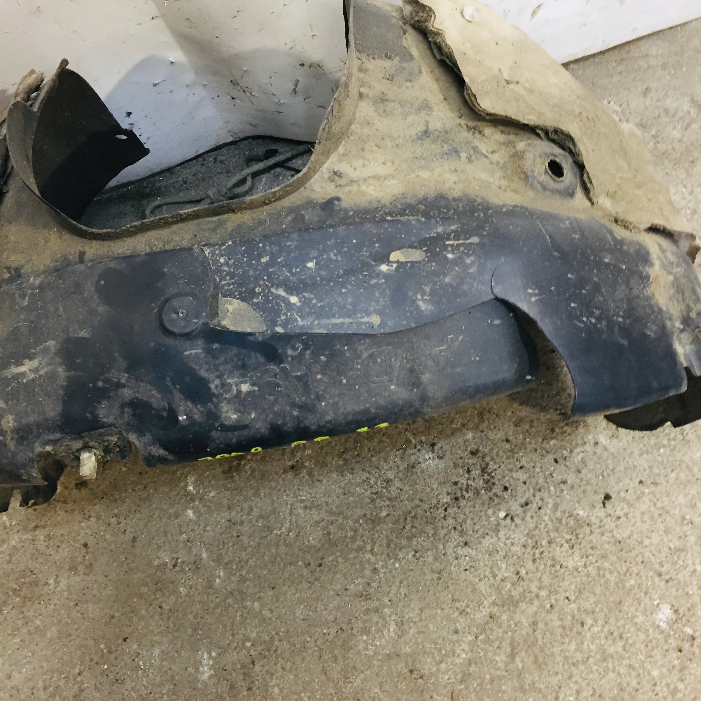 NADKOLE PRZEDNIE PRAWE PEUGEOT 2008 ORYGINAŁ #73 - ПЕРЕДНІ ПРАВІ ...