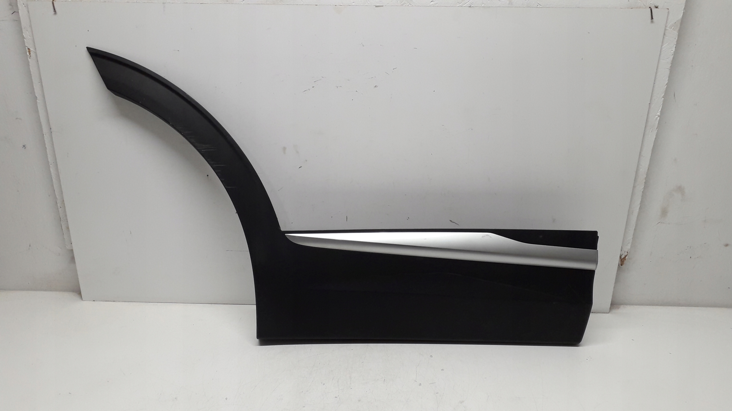 KIA SPORTAGE 5 V 21- LISTWA PRAWY TYŁ 87734-R2000 KIA SPORTAGE 5 V 21 ...