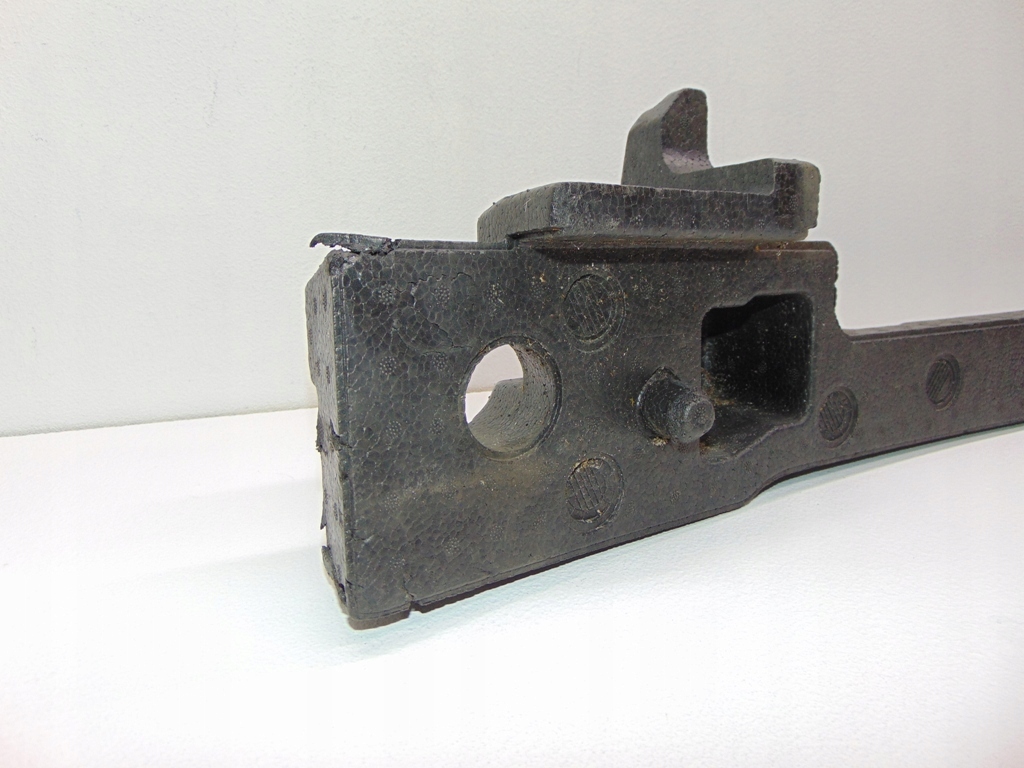 620906FR0A - Nissan X-Trail T32 Lift амортизатор переднього бампера ...