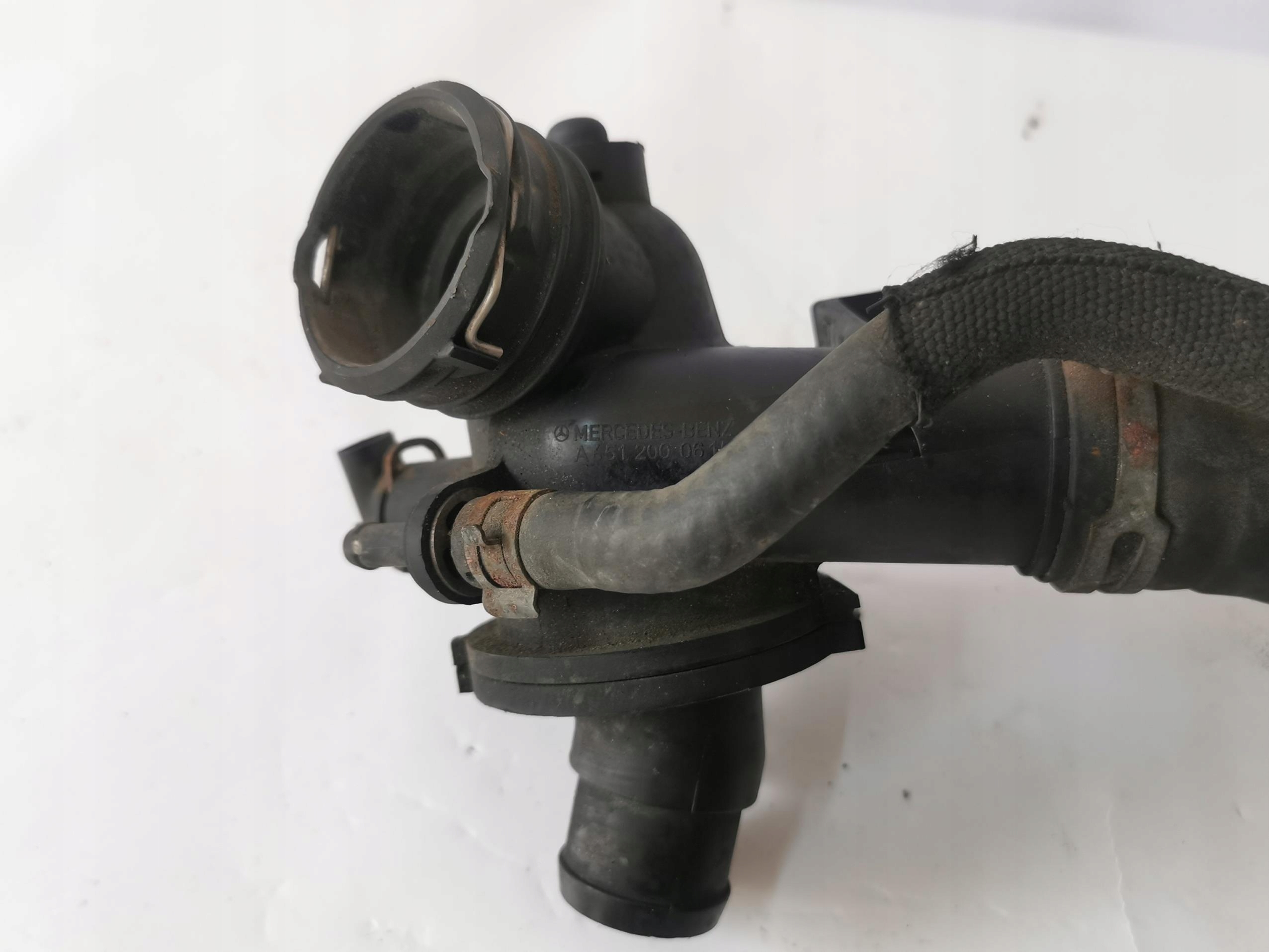 A6512000615 A6512000615 - Корпус термостата MERCEDES SPRINTER W906 2.2 ...