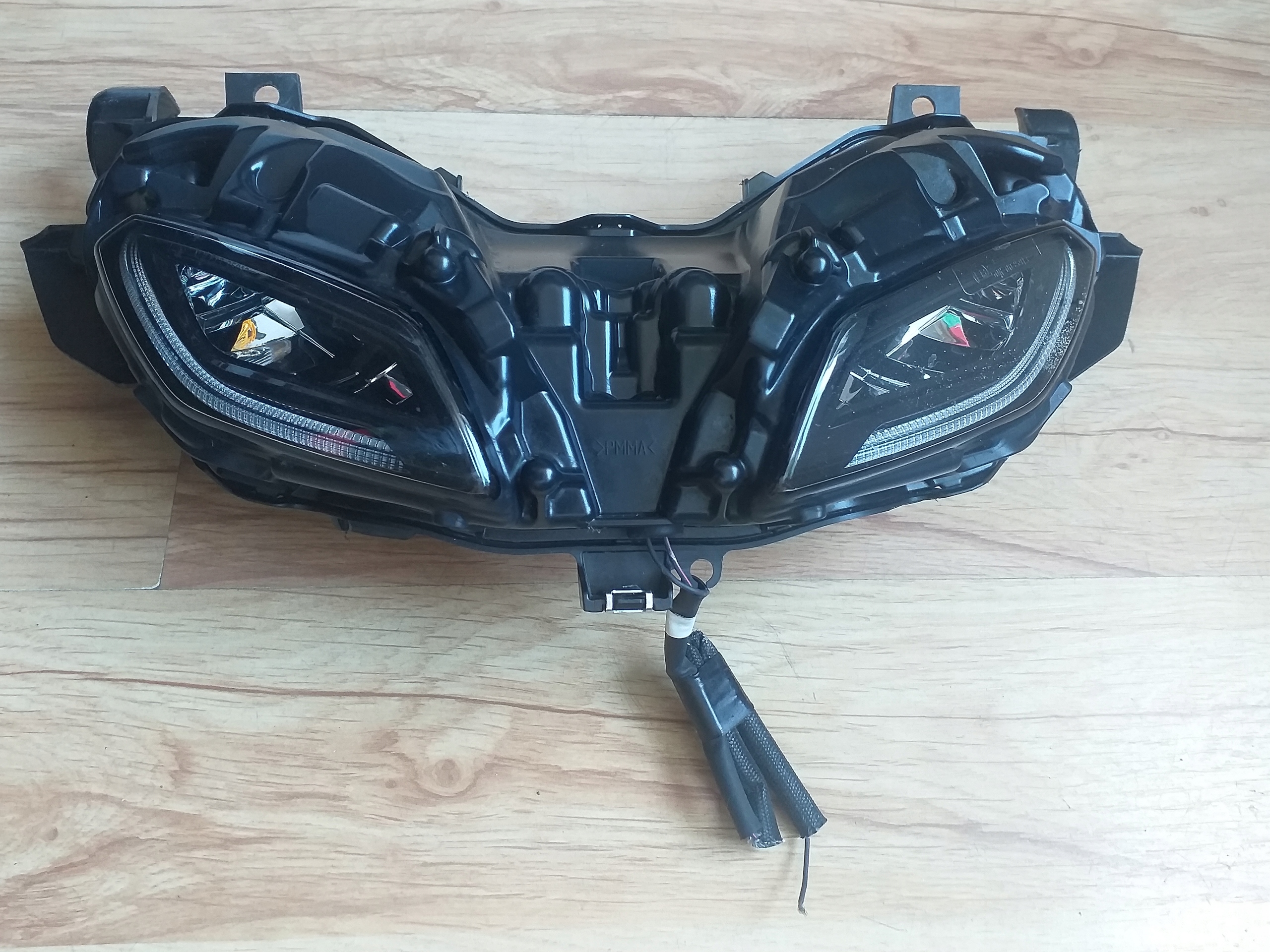 YAMAHA MT-09 TRACER 9 GT 2023 RN REFLEKTOR LAMPA PRZÓD za 2450.00PLN z ...