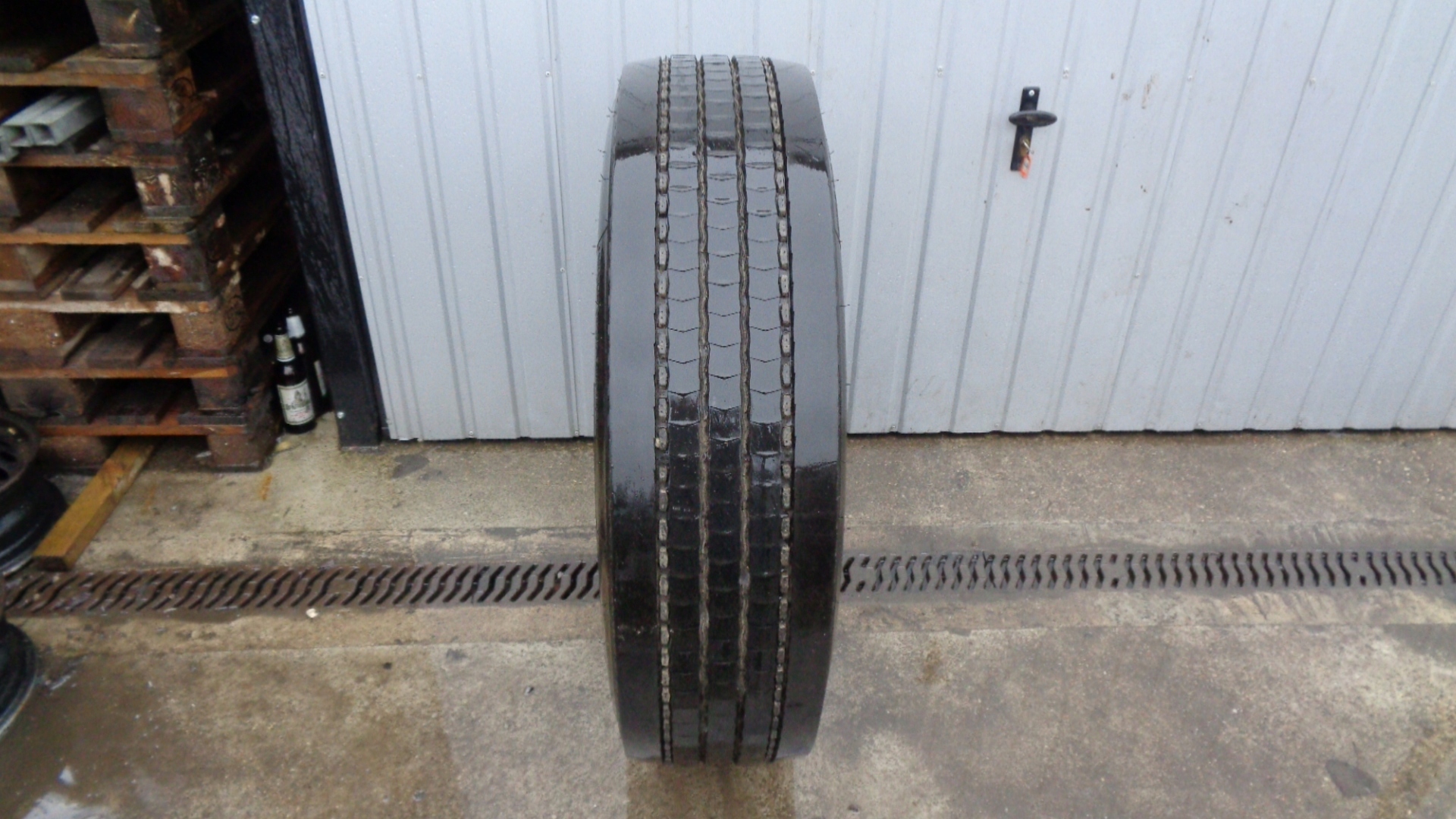 Michelin MULTIWAY 3D XZE 295/80R22.5 152 M przyczepność na śniegu ...