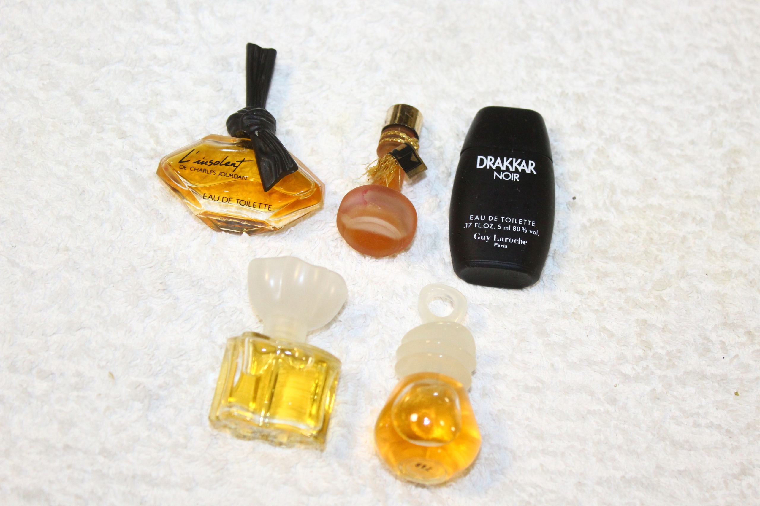 ZESTAW KOLEKCJONERSKICH MINI PERFUM 15167322431 - Allegro.pl