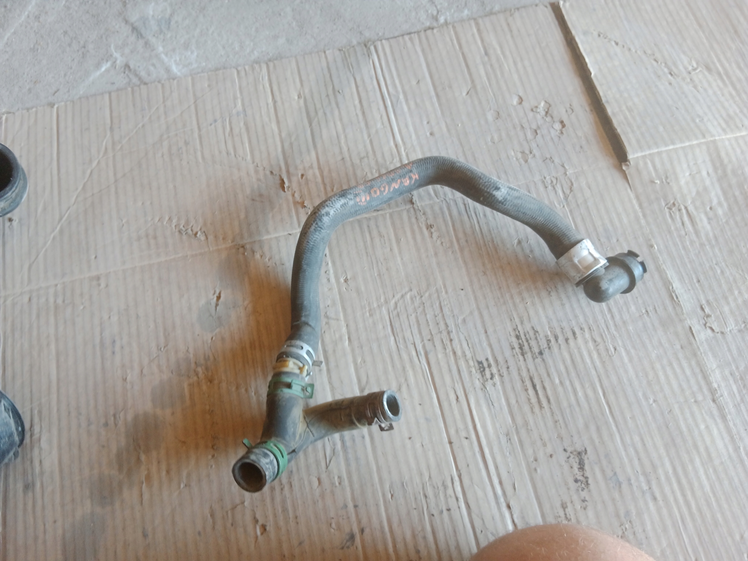 Renault OE 800386720 króciec wody - porównaj ceny - Allegro.pl