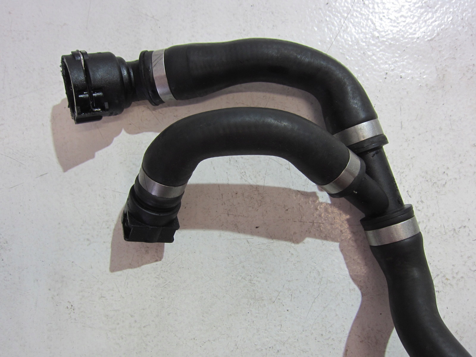 BMW F10 528 N20 N20B20 водопровод шланг 7619686 купить на Avtoex из ...