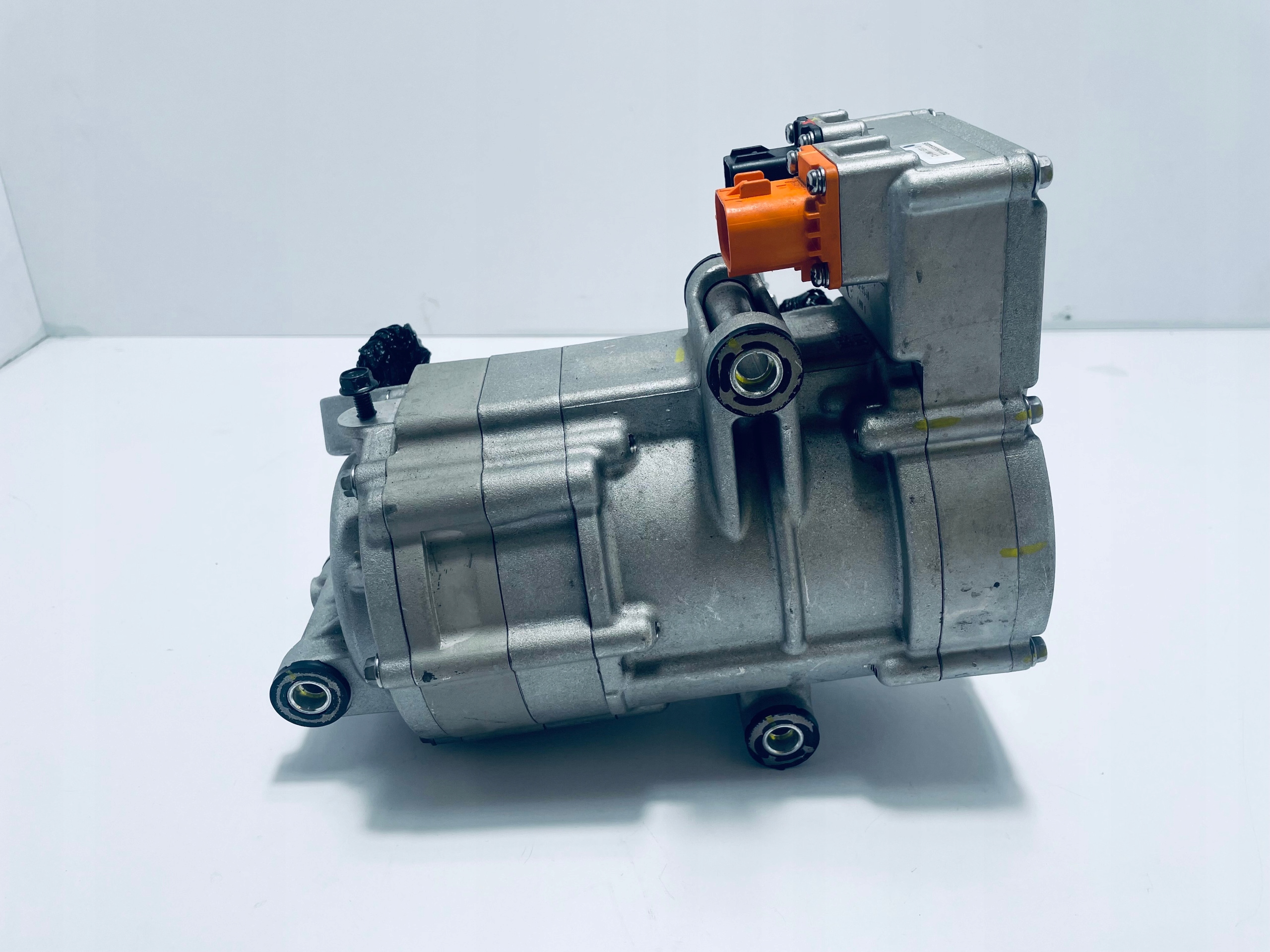 977E1-CV400 SPRĘŻARKA KLIMY KLIMATYZACJI KIA EV6 977E1-CV400 977E1CV400 ...