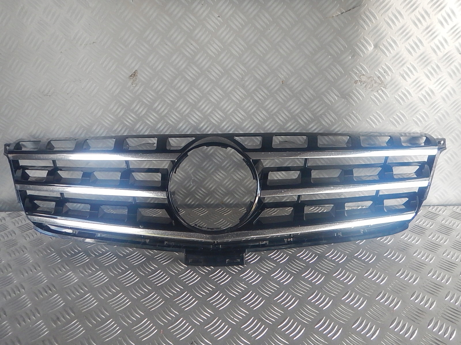 MERCEDES ML W166 166 GRILL ATRAPA A1668800123 A1668800985 ORYGINAŁ za ...
