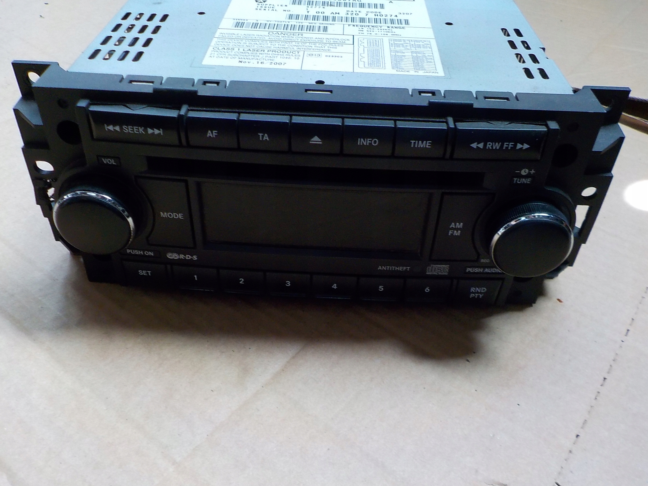 radio cd dodge caliber 2009r P05064067AG za 80.00PLN z Gliwice ...