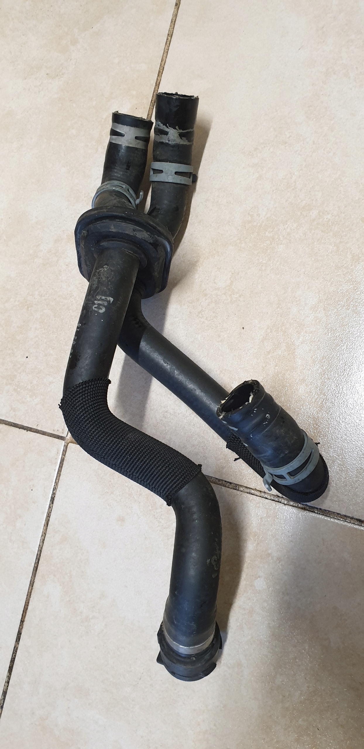 Audi OE 8K1819350AT wąż rura wody - porównaj ceny - Allegro.pl