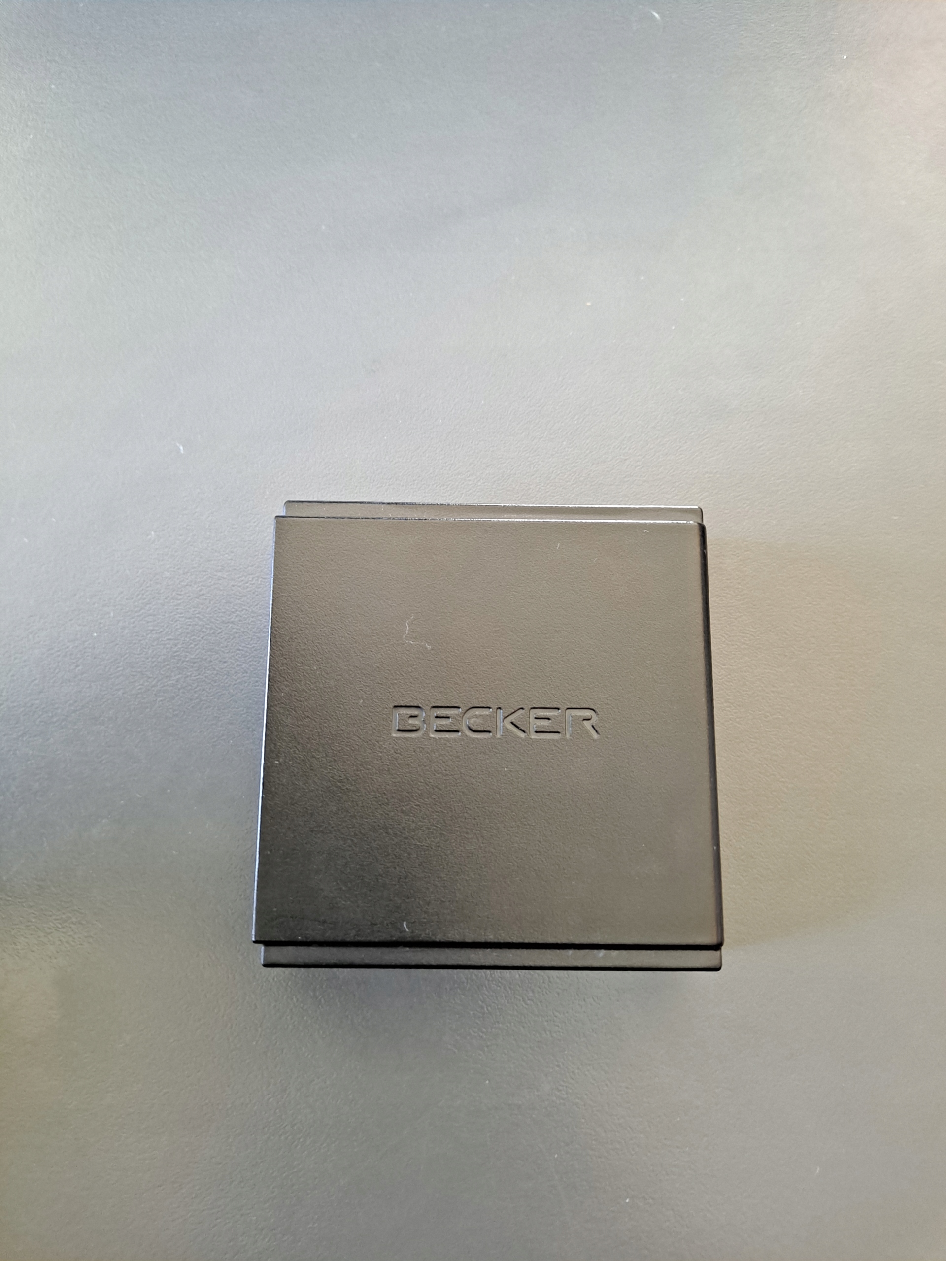 MODUŁ NAWIGACJI MAP BECKER MERCEDES A1669008808 za 400.00PLN z Ostrówek ...