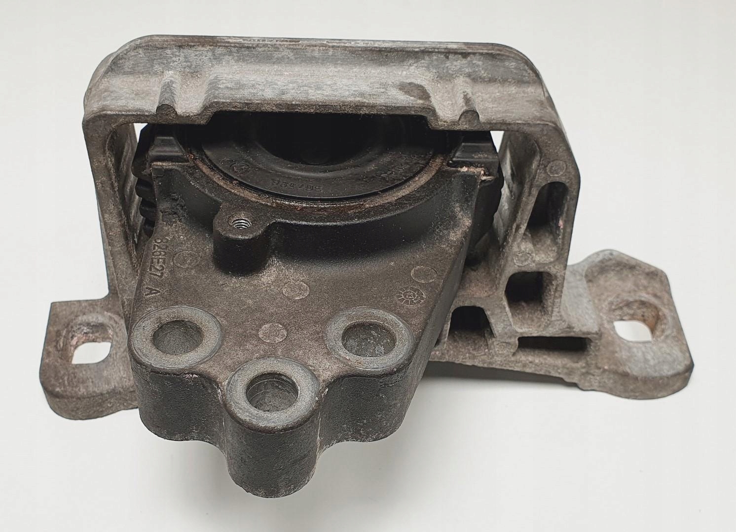 CV61-6F012-EB CV61-6F012-EB - ПОДУШКА ДВИГУНА FORD FOCUS MK3 CV61-6F012 ...