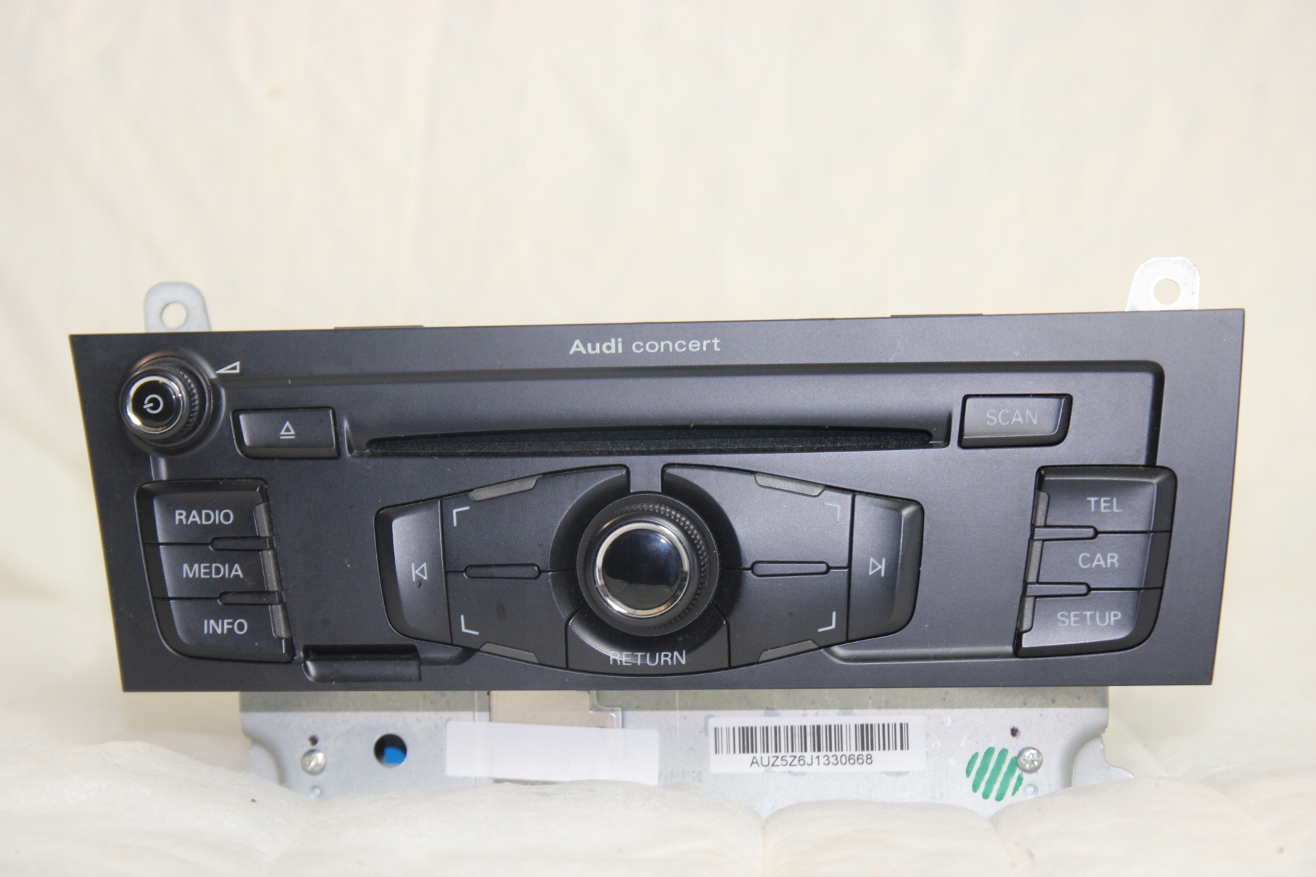 RADIO CD SD AUDI CONCERT A4 B8 A5 Q5 8T1035186P za 100.00PLN z Grywałd ...