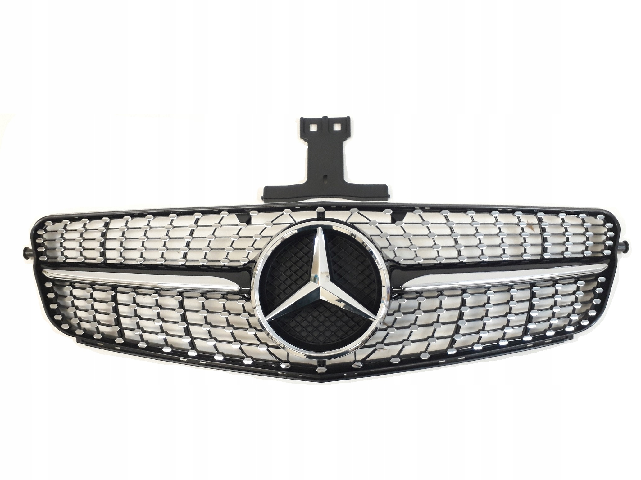 . Решетка радиатора Mercedes W204 2007-C-классов купить в Украине на ...