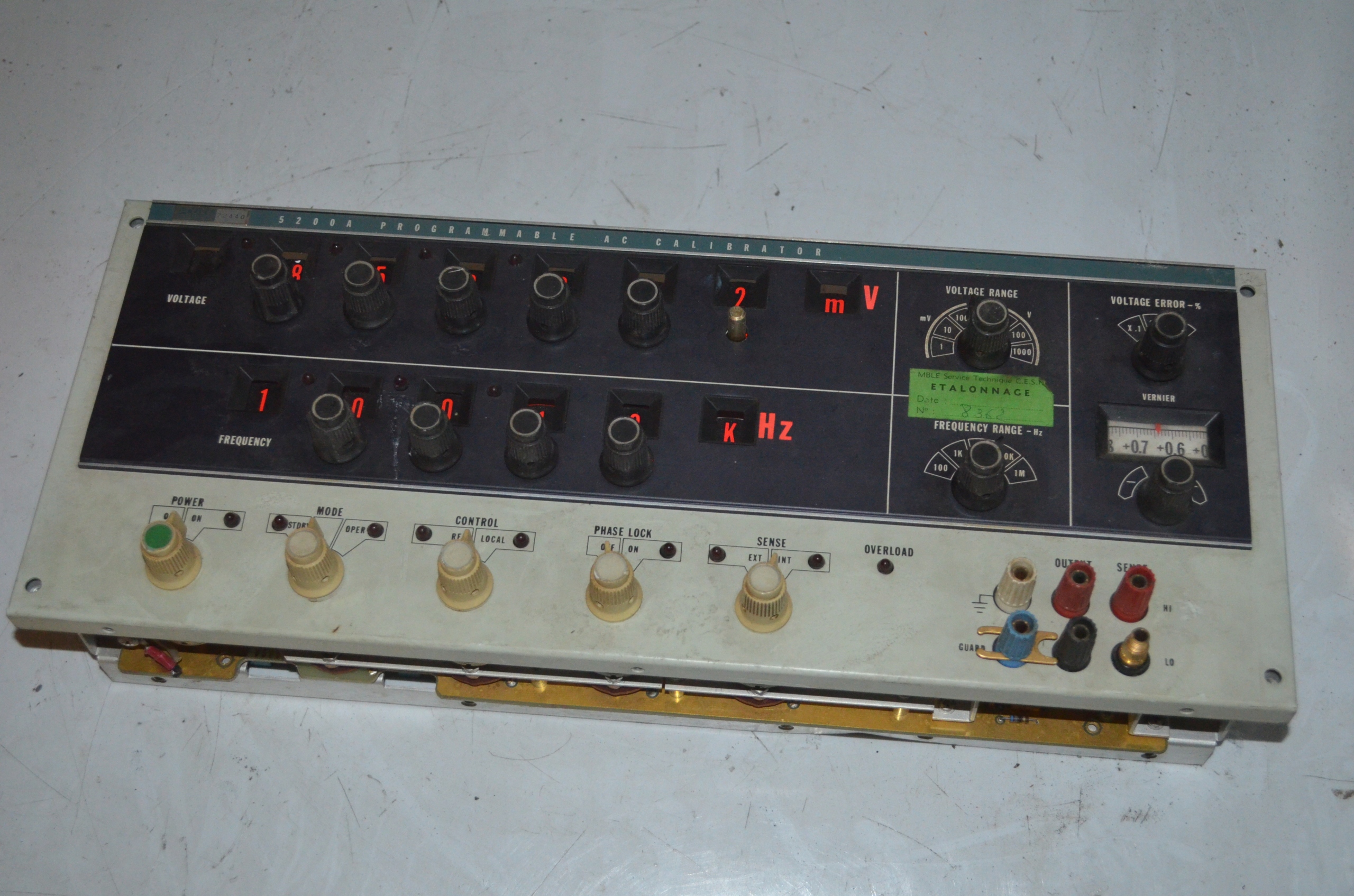 Fluke 5200A AC kalibrator prądu przemiennego - porównaj ceny - Allegro.pl