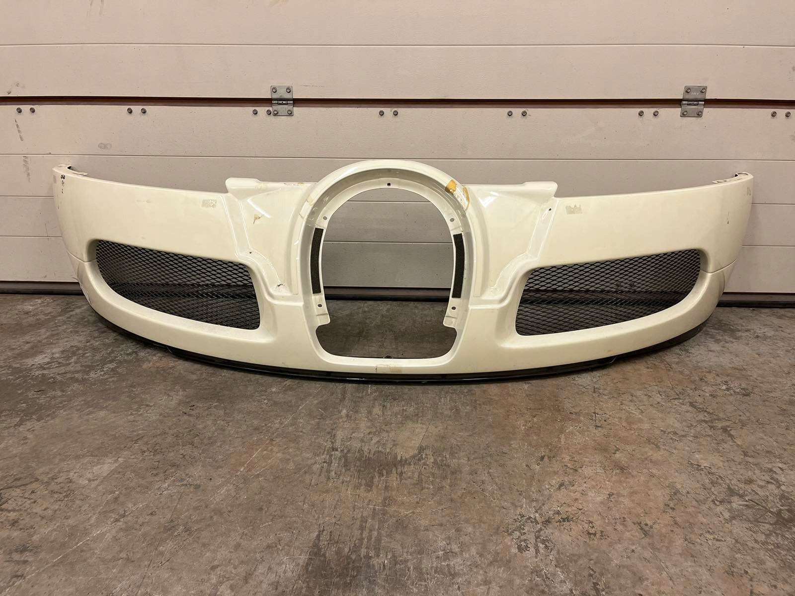 Bugatti Veyron Zderzak Front Bumper za 23000.00PLN z Balatonakali ...