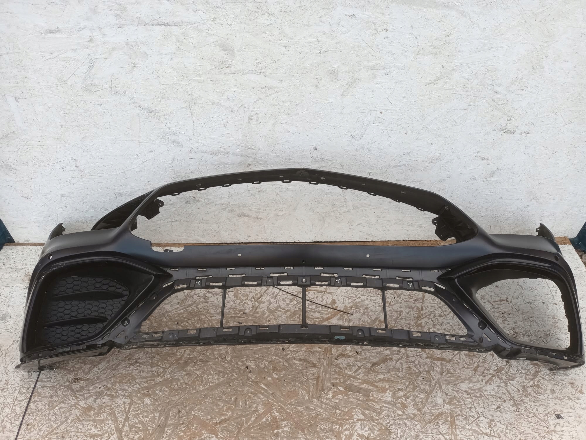 MERCEDES AMG GT A290 4-DOOR ZDERZAK PRZÓD PRZEDNI za 1700.00PLN z Łowyń ...