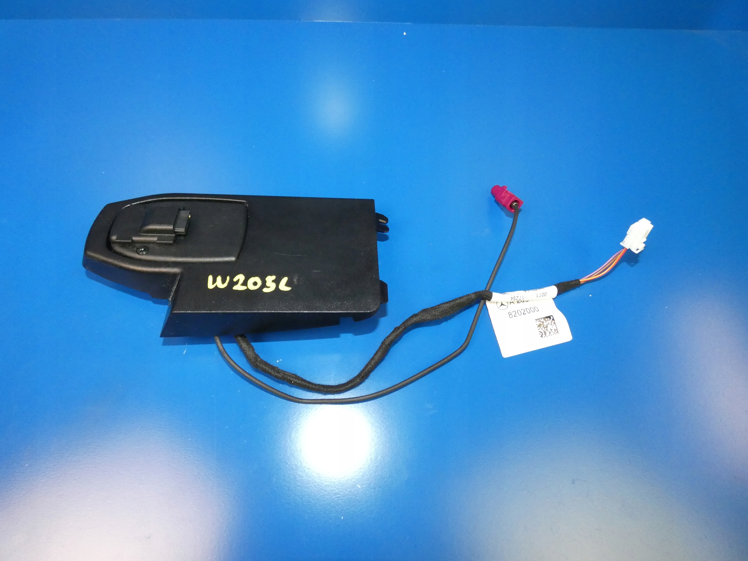 MERCEDES C W205 GLC W253 MODUŁ ADAPTER ŁADOWARKI A2058230100 za 120 zł ...