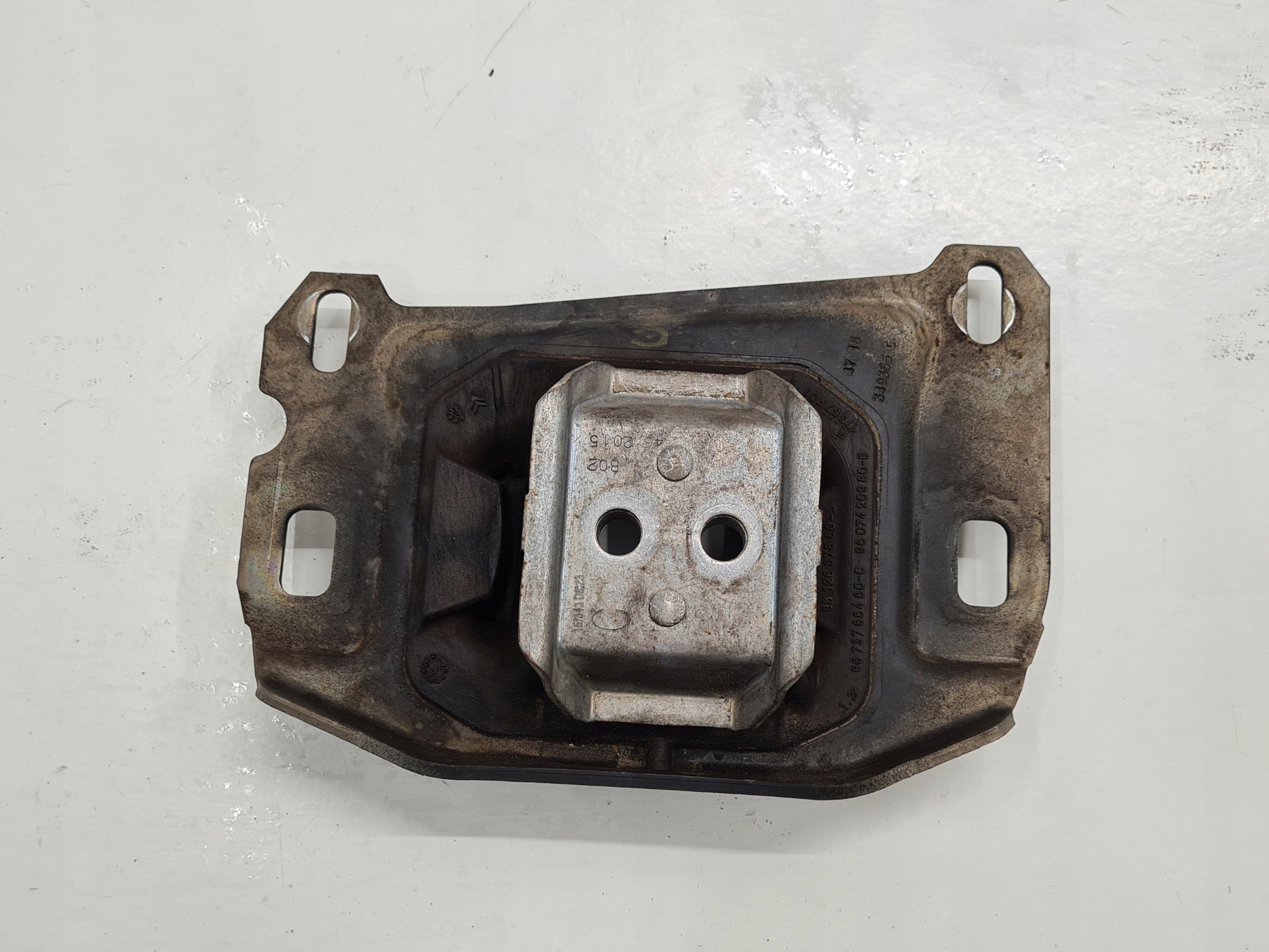 PEUGEOT 308 T9 PODUSZKA SILNIKA 1.2THP za 35.00PLN z Białobrzegi ...