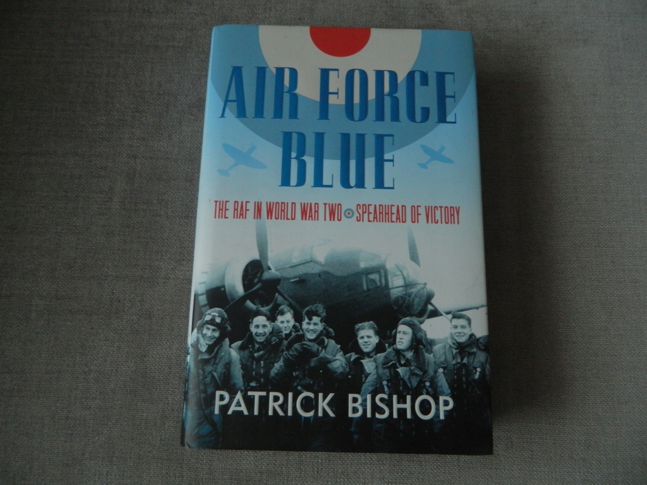 Air Force Blue: The RAF in World War Two Bishop (17832522215) | Książka ...