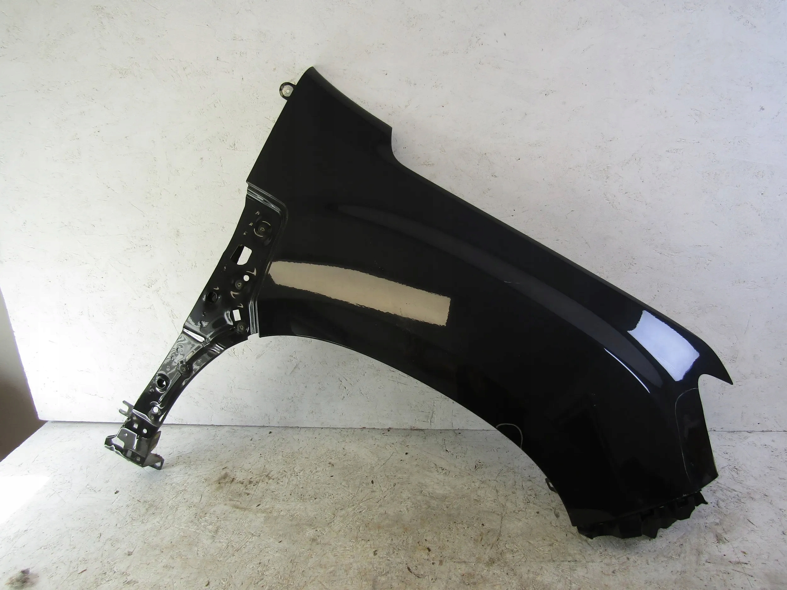 Dacia Duster II błotnik prawy przód 17r--> 5905232567121 za 170.00PLN z ...