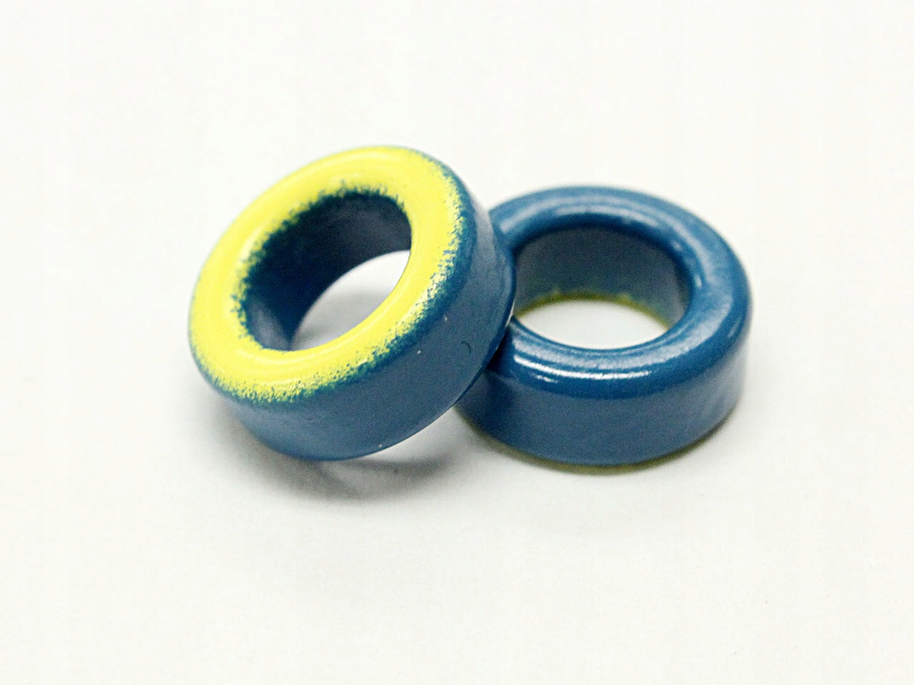 Rdzeń AMIDON T68-17 - zamiast T68-10 1szt. - Sklep, Opinie, Cena w Allegro