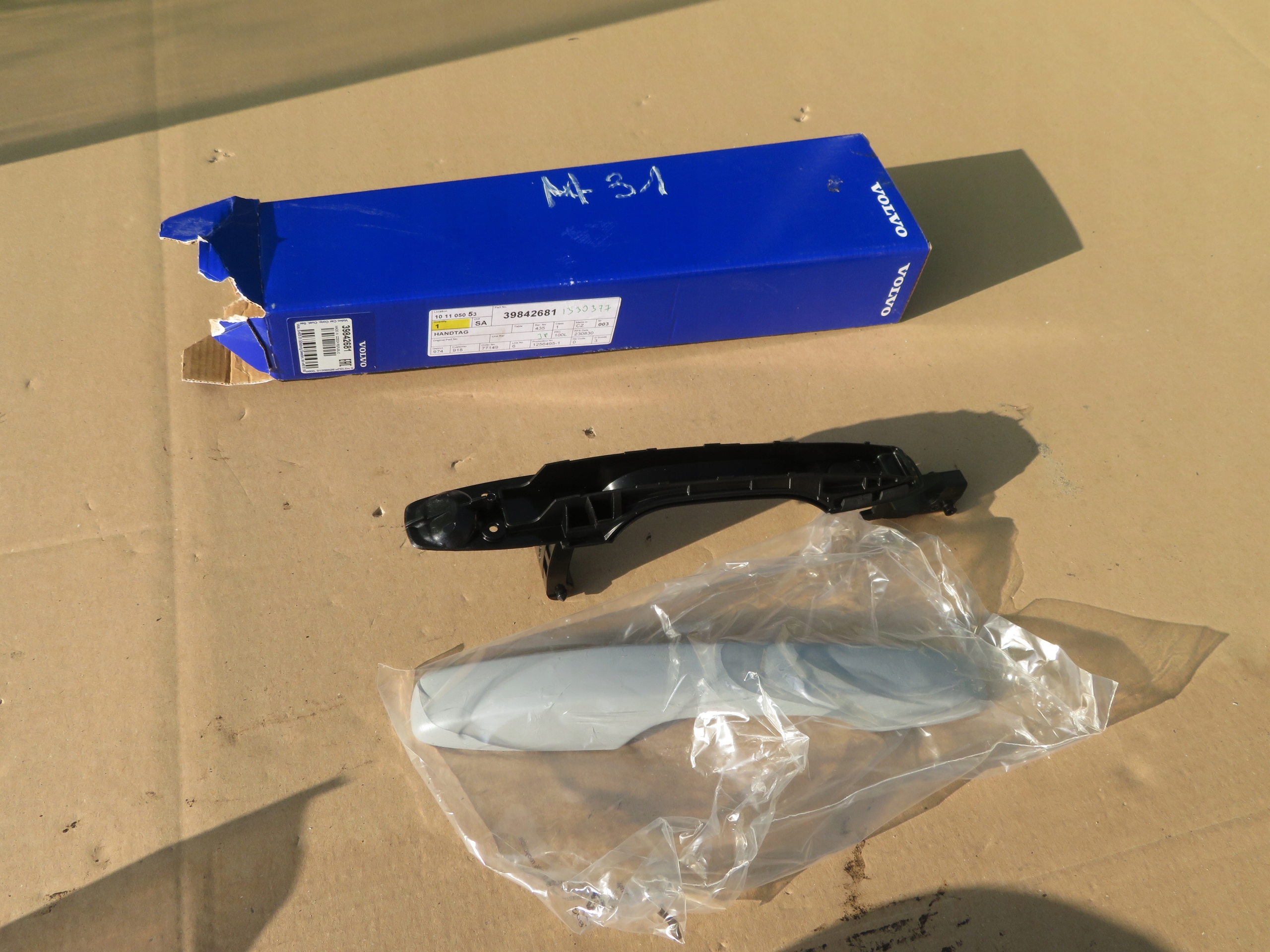 VOLVO XC90 XC60 S90 V90 klamka zewnetrzna OE 39842 za 500.00PLN z ...