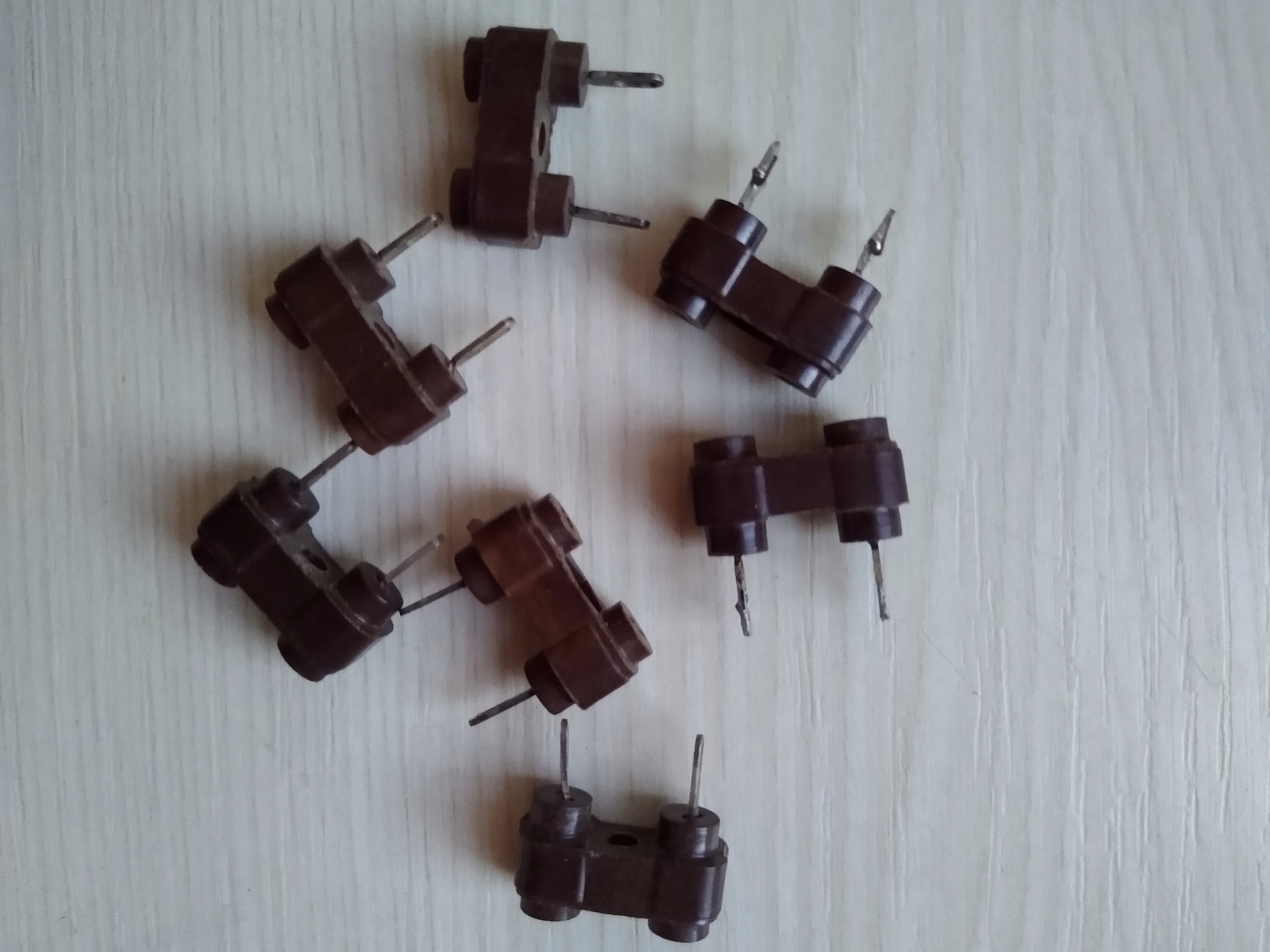 Podstawka pod Kwarc Rezonator Kwarcowy PMK1 5sztuk - Sklep, Opinie ...