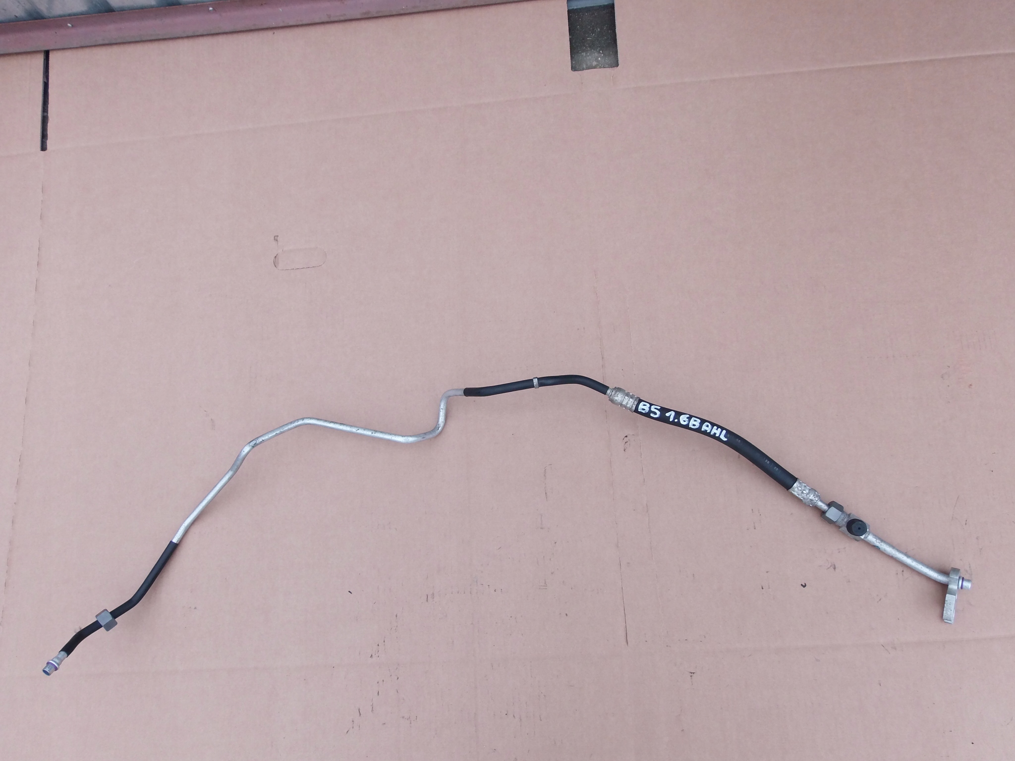 PRZEWOD KLIMATYZACJI 8D1260712 VW PASSAT B5 1.6B za 36.00PLN z rakowiec ...