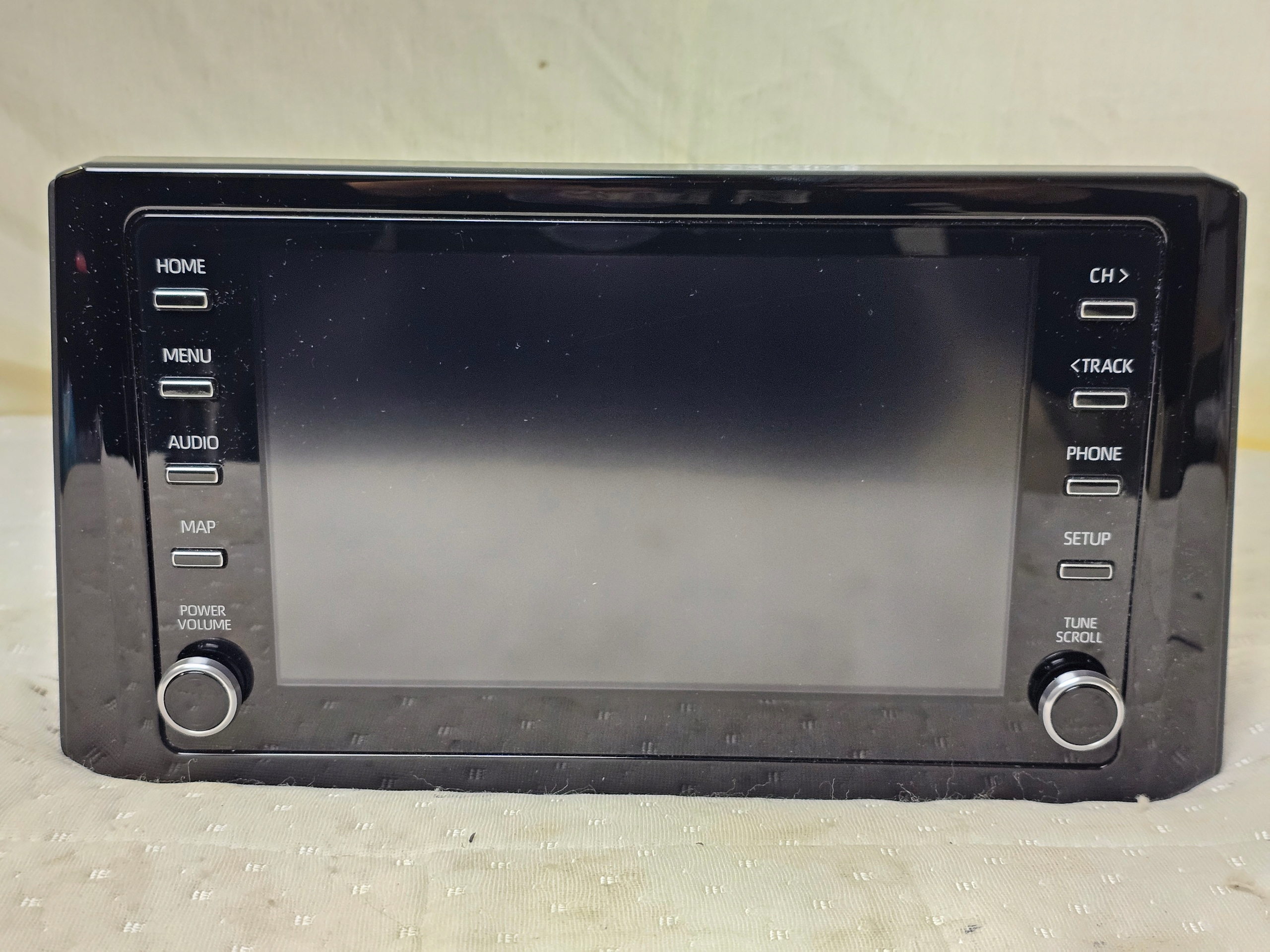 RADIO EKRAN MONITOR WYSWIETLACZ NAWIGACJA NAVI TOYOTA COROLLA E21 za 600.00PLN z Grywałd ...