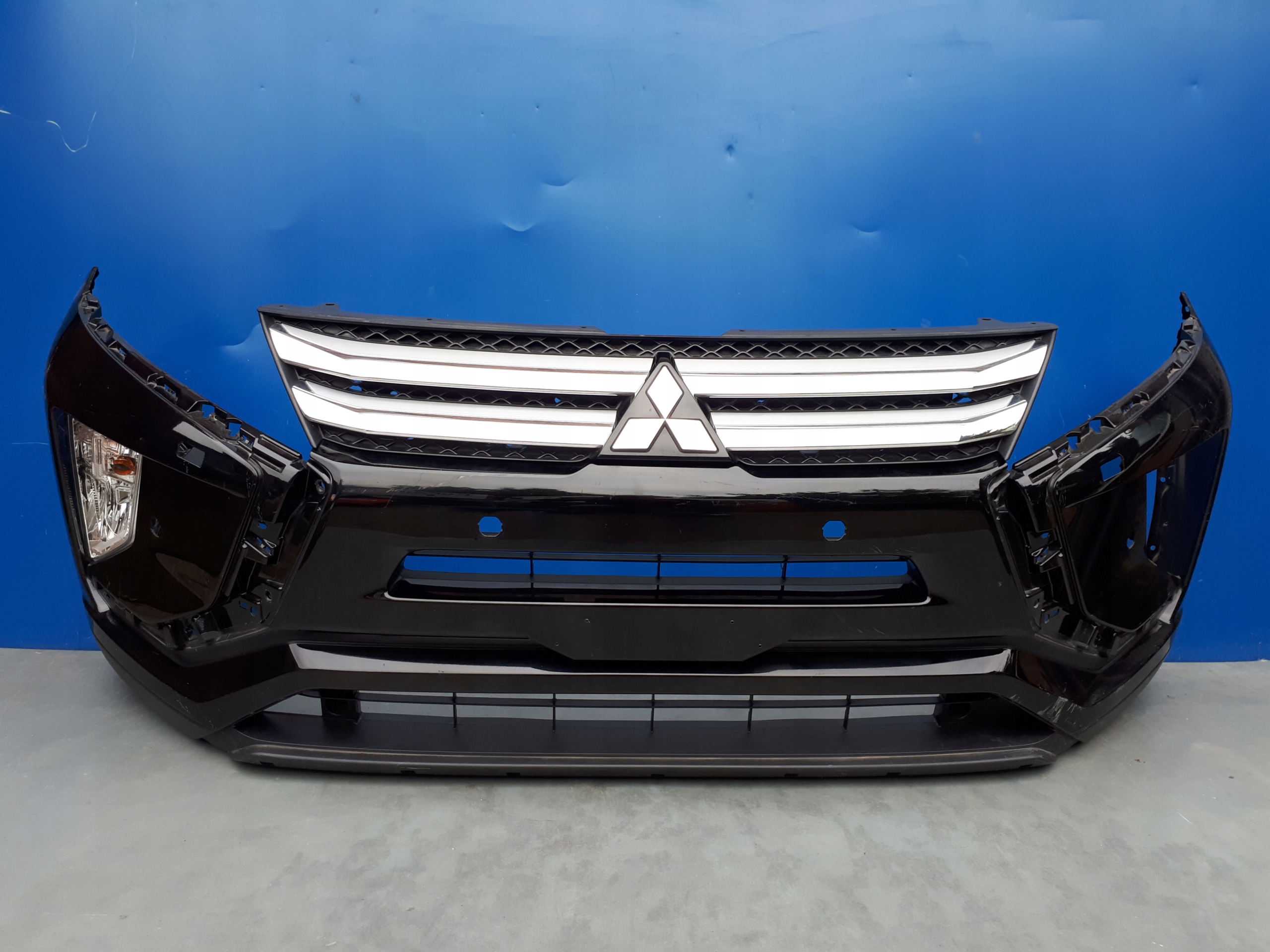 MITSUBISHI ECLIPSE CROSS 17- 2017-2020 ZDERZAK PRZÓD GRILL HALOGEN ...
