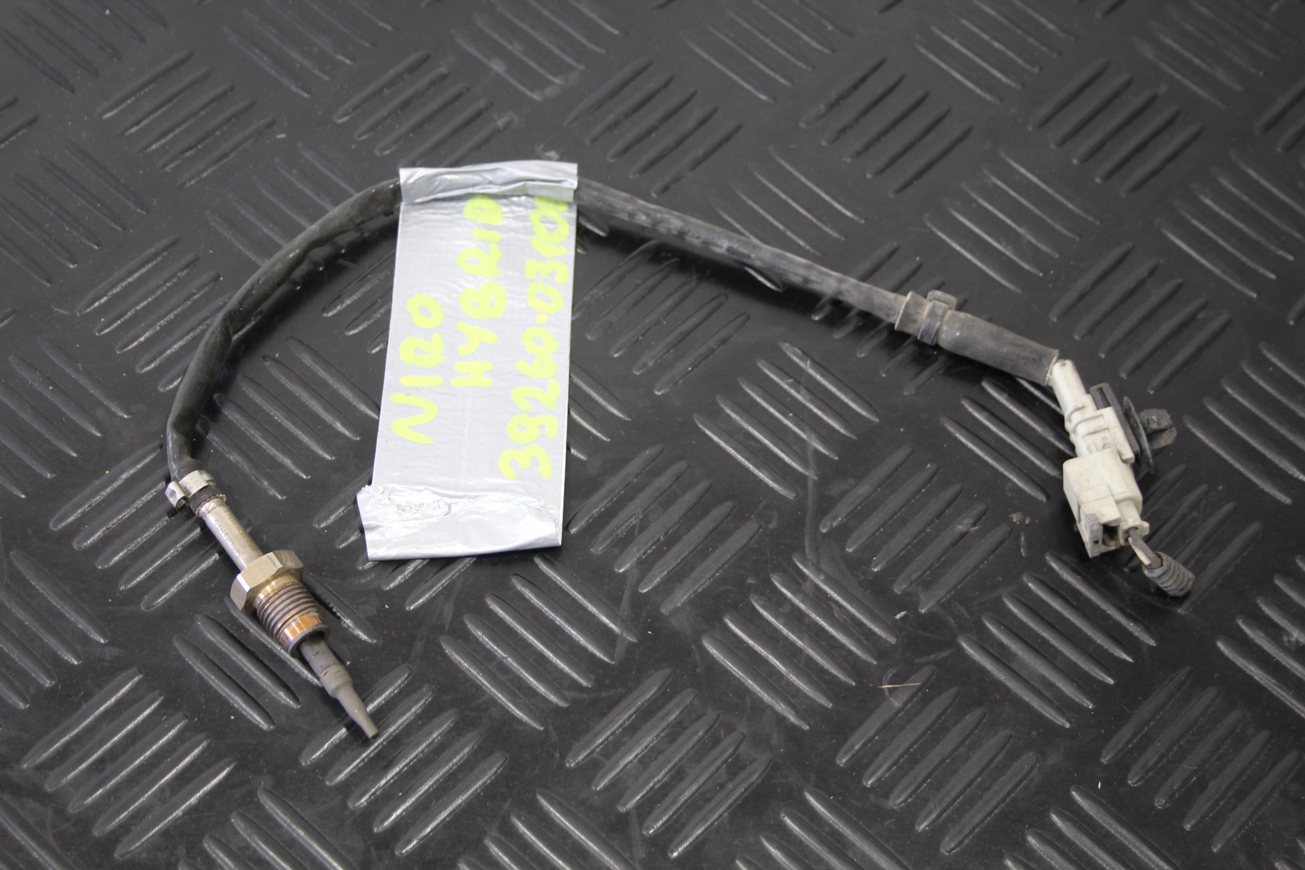 CZUJNIK TEMPERATURY SPALIN KIA NIRO 1 I LIFT 39260-03100 39260-03100 za ...