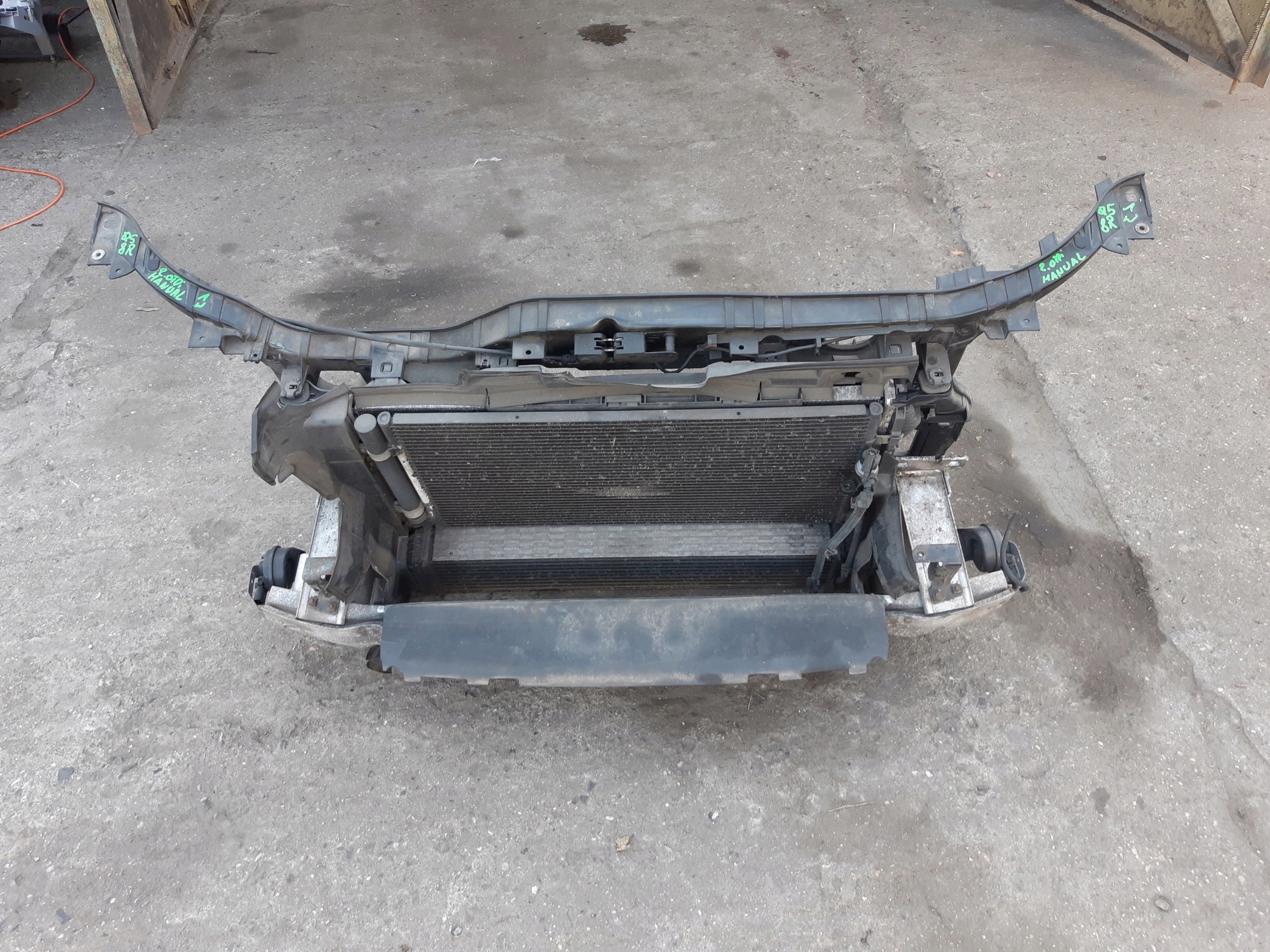 AUDI Q5 8R 2.0 TDI PAS PRZEDNI WZMOCNIENIE WENTYLATOR CHŁODNICE KOMPLET AUDI Q5 8R 2.0 TDI PAS ...