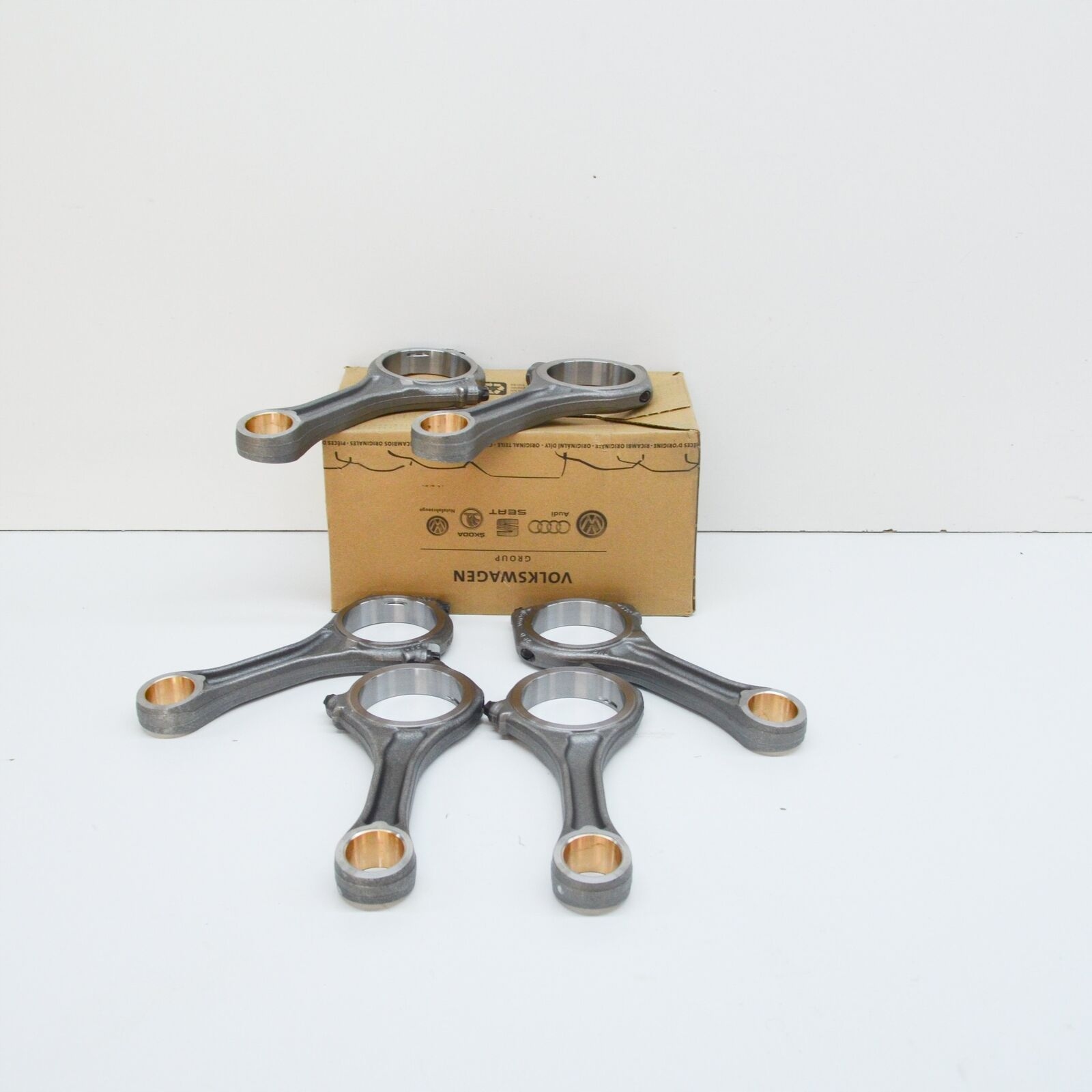 AUDI A4 B9 Connecting Rods Kit 059198401N 059198401N OEM za 8118,79 zł ...