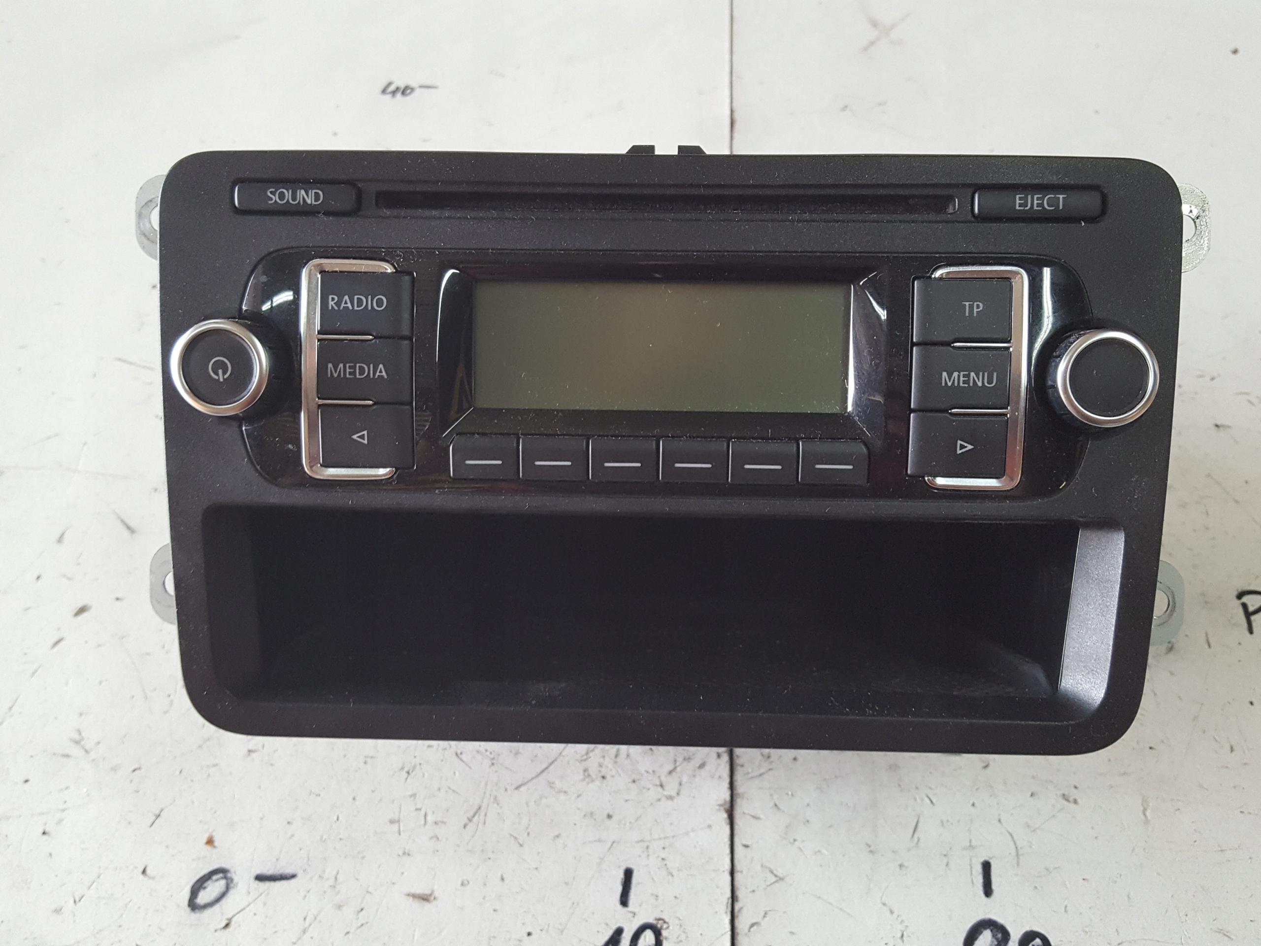 VW GOLF 6 VI 08-13r RADIO CD RADIOODTWARZACZ 1K0035156A za 90.00PLN z BIAŁOBRZEGI - Allegro ...
