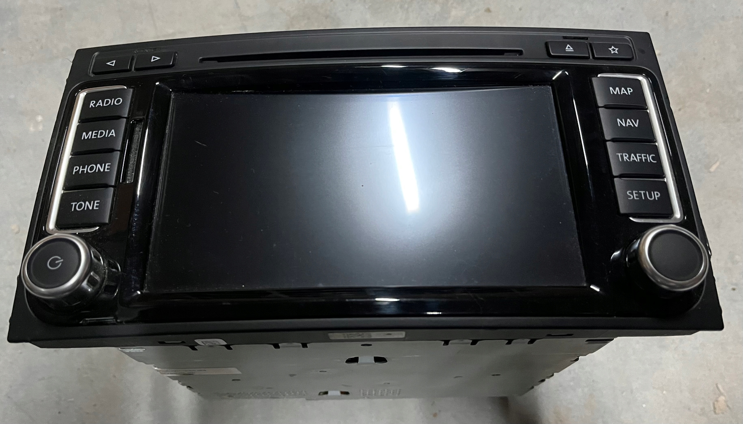 VW T5 MULTIVAN LIFT NAVI RADIO CD MONITOR 7E0035680A za 1499 zł z Bydgoszcz - Allegro.pl ...