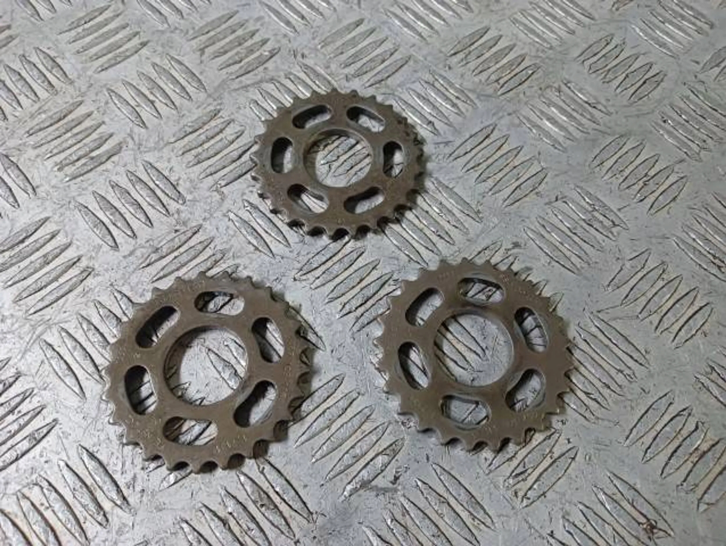 KOŁO ZEBATE ROZRZĄDU A6 C6 2.7 TDI CAN 057109116J za 18.00PLN z ...