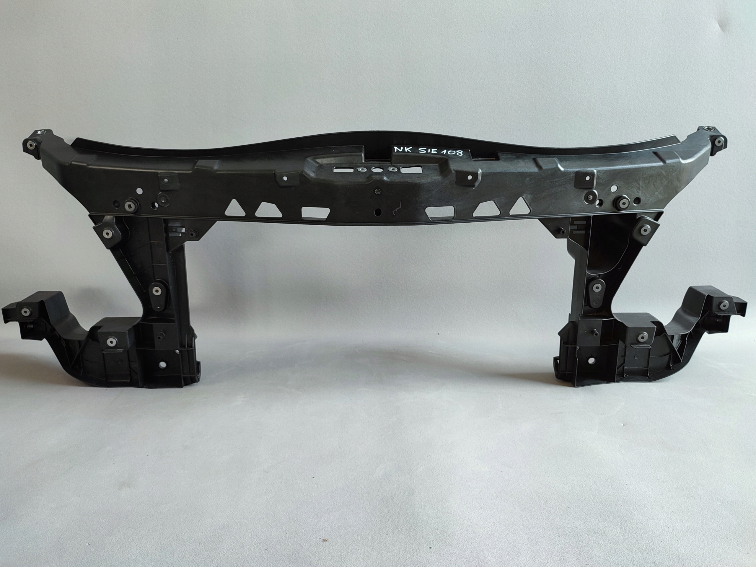 MERCEDES SPRINTER W906 PAS PRZEDNI A9068800403 ORY A9068800403 za 850 ...