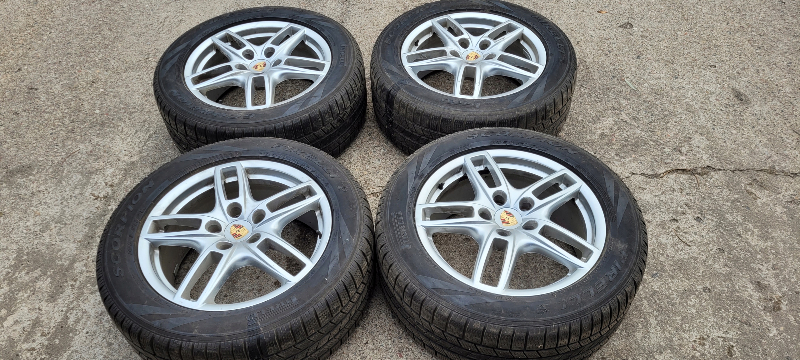 KOŁA FELGI PORSCHE CAYENNE 7P5 5X130 ET59 8,5J 19" ZIMA za 2700.00PLN z ...