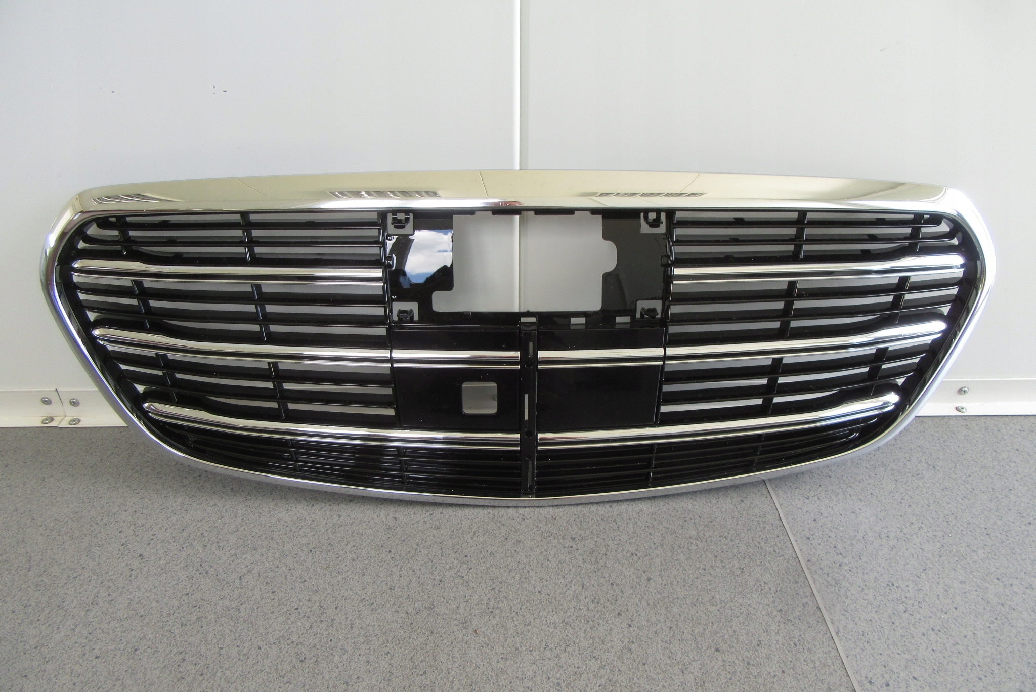 ATRAPA GRILL MERCEDES S KLASA W223 A2238804100 A2238804100 za 950 zł z ...