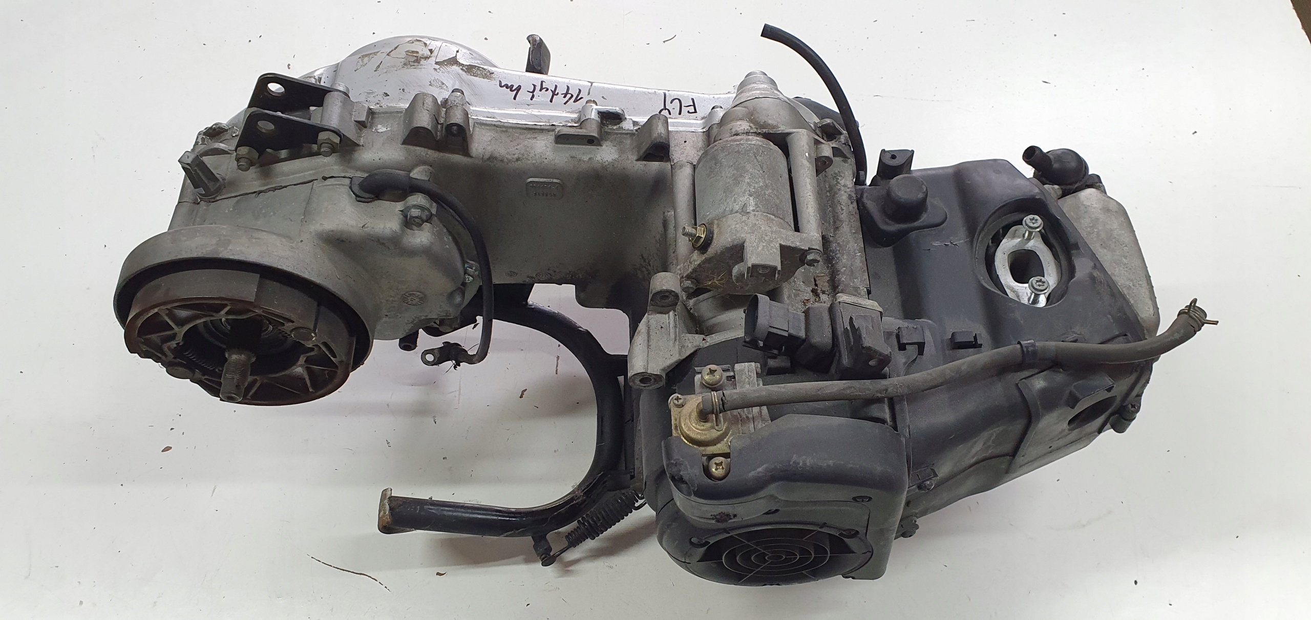 PIAGGIO FLY 125CC SILNIK M571M CYLINDER za 700.00PLN z Siedlce ...